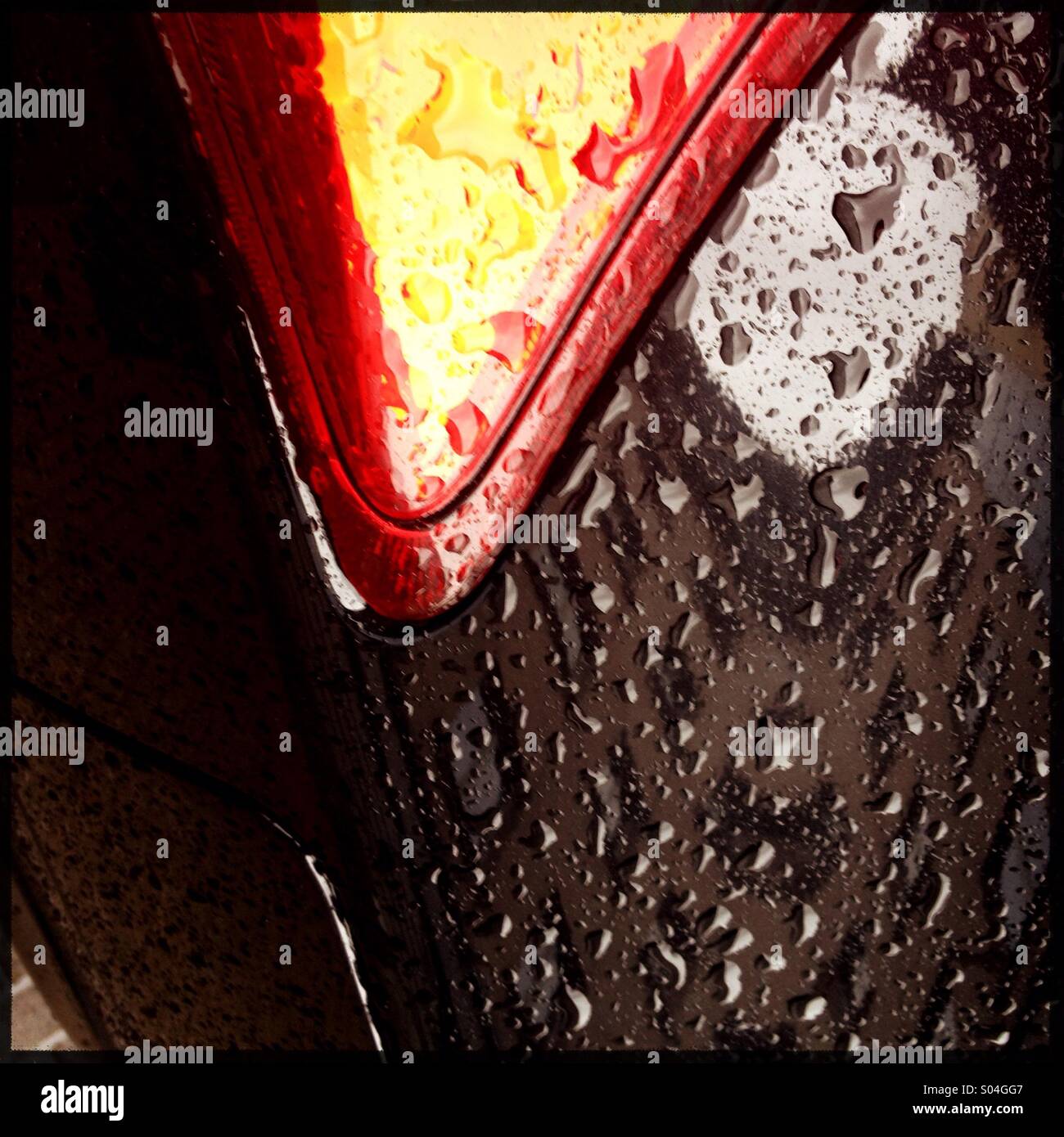 Rain and car hi-res stock photography and images - Alamy