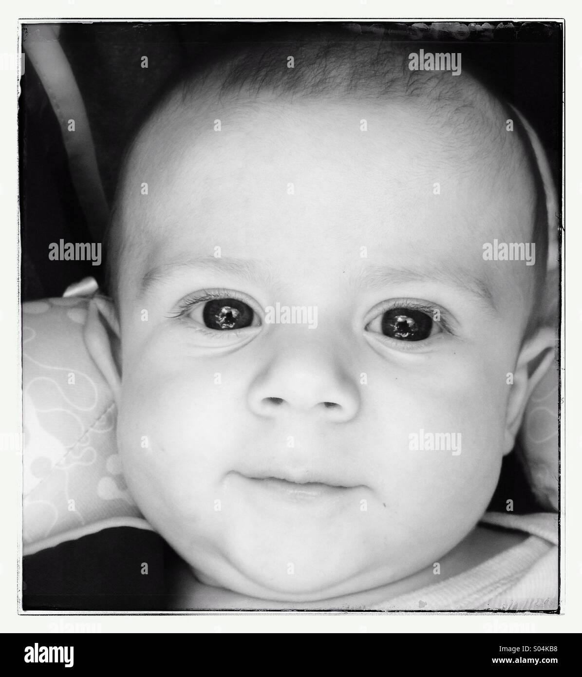 Cute face portrait baby hi-res stock photography and images - Alamy