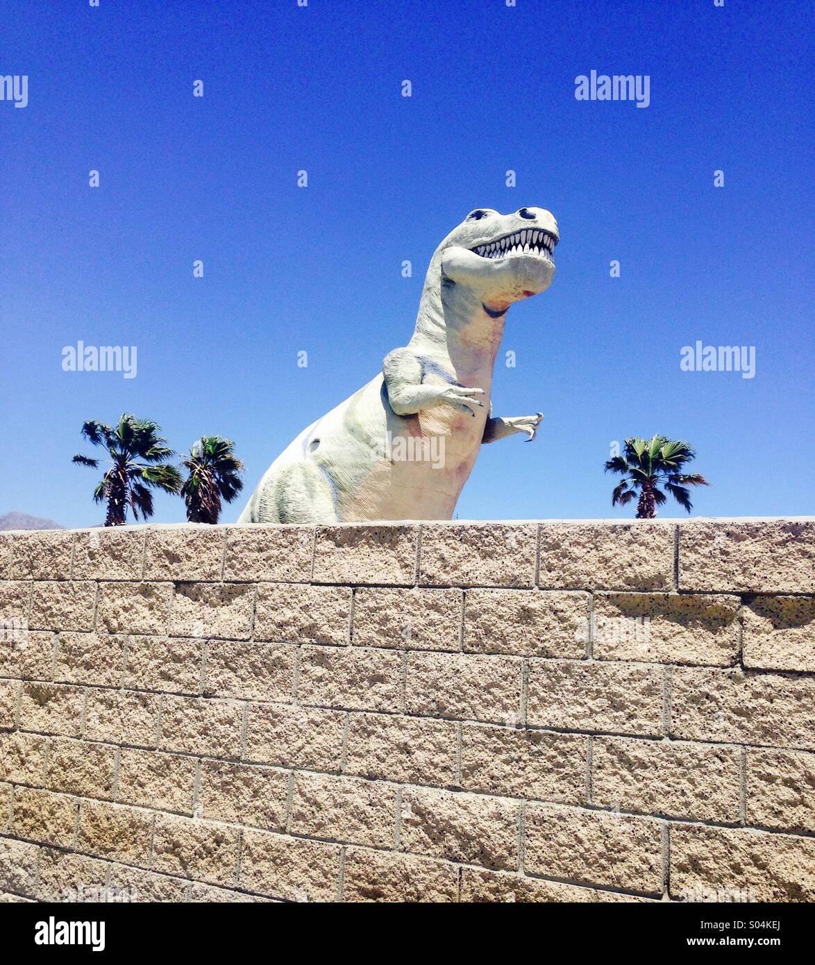 T rex statue hi-res stock photography and images - Alamy