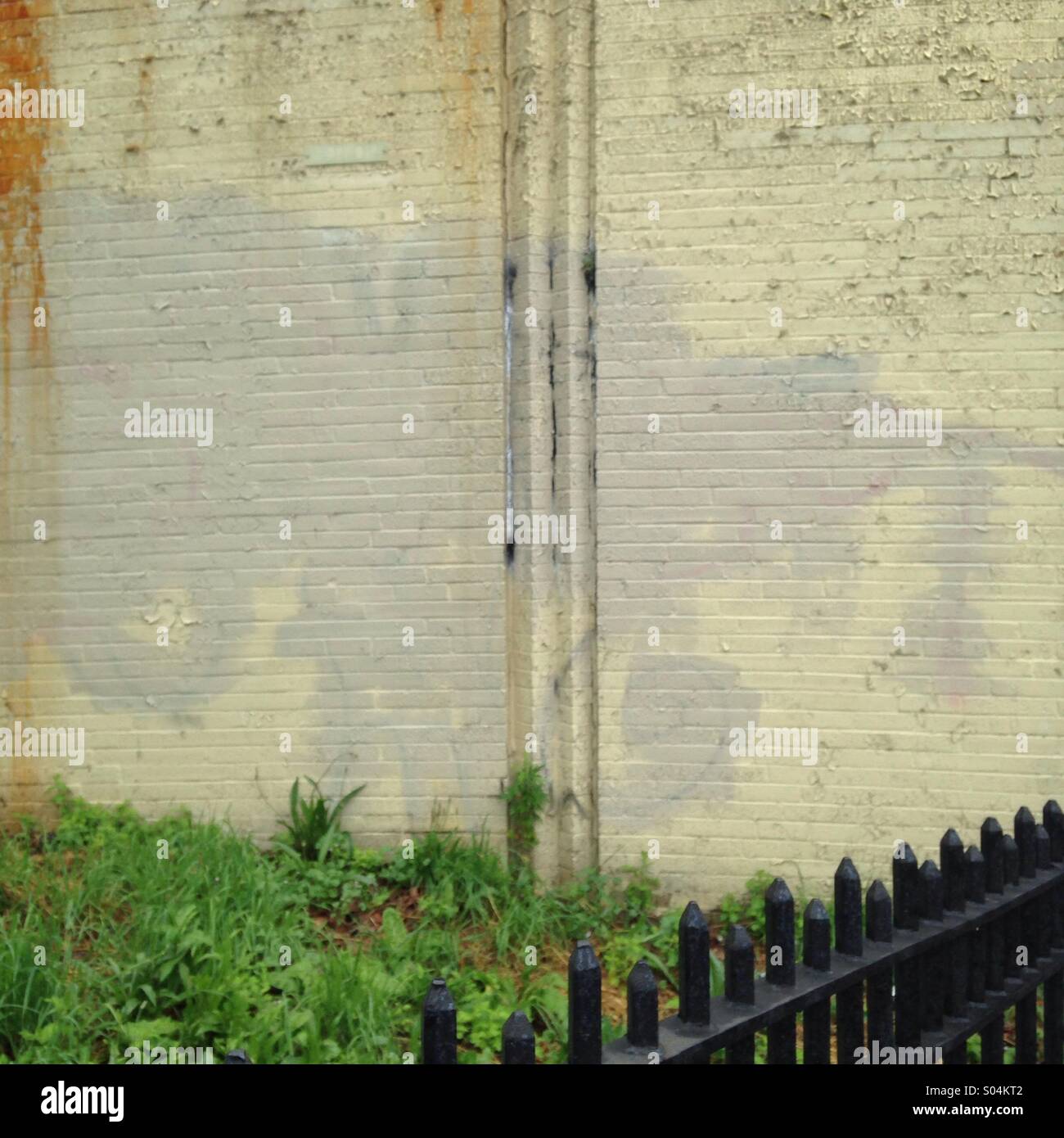 Rain wall hi-res stock photography and images - Alamy