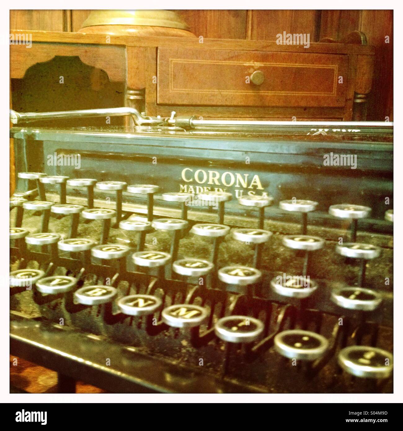 Typewriter keyboard hi-res stock photography and images - Alamy