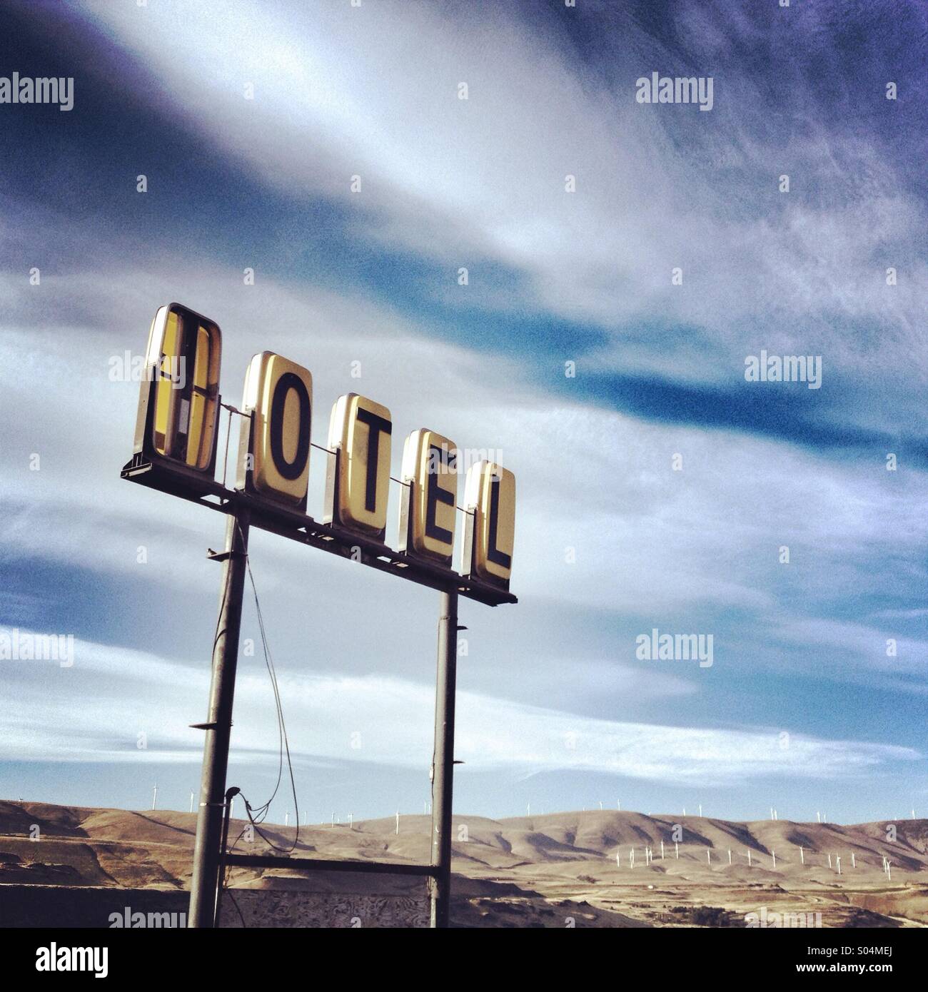 Vintage motel sign hi-res stock photography and images - Alamy