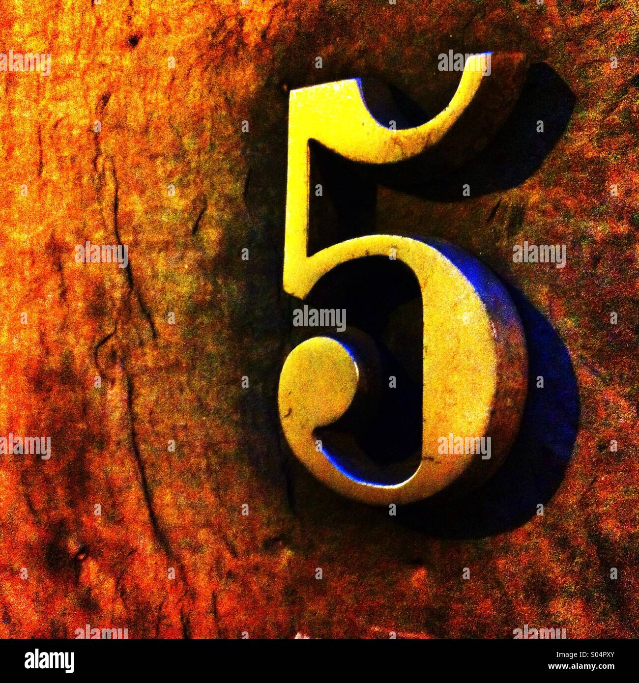 Number 5 door hi-res stock photography and images - Alamy