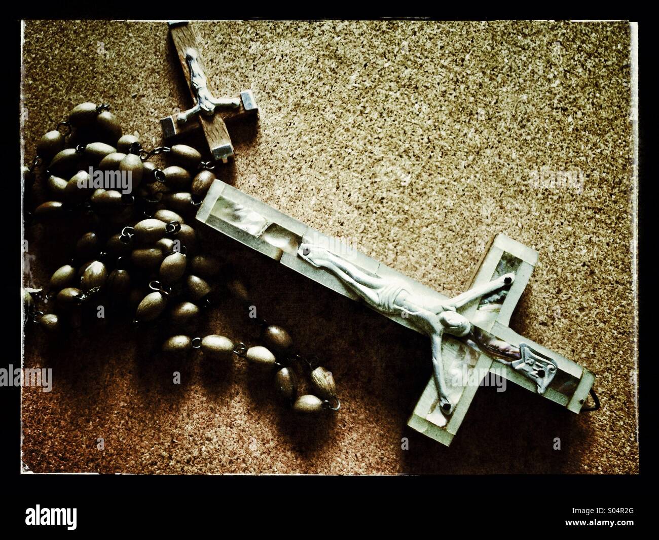 Crucifix and rosary beads Stock Photo - Alamy