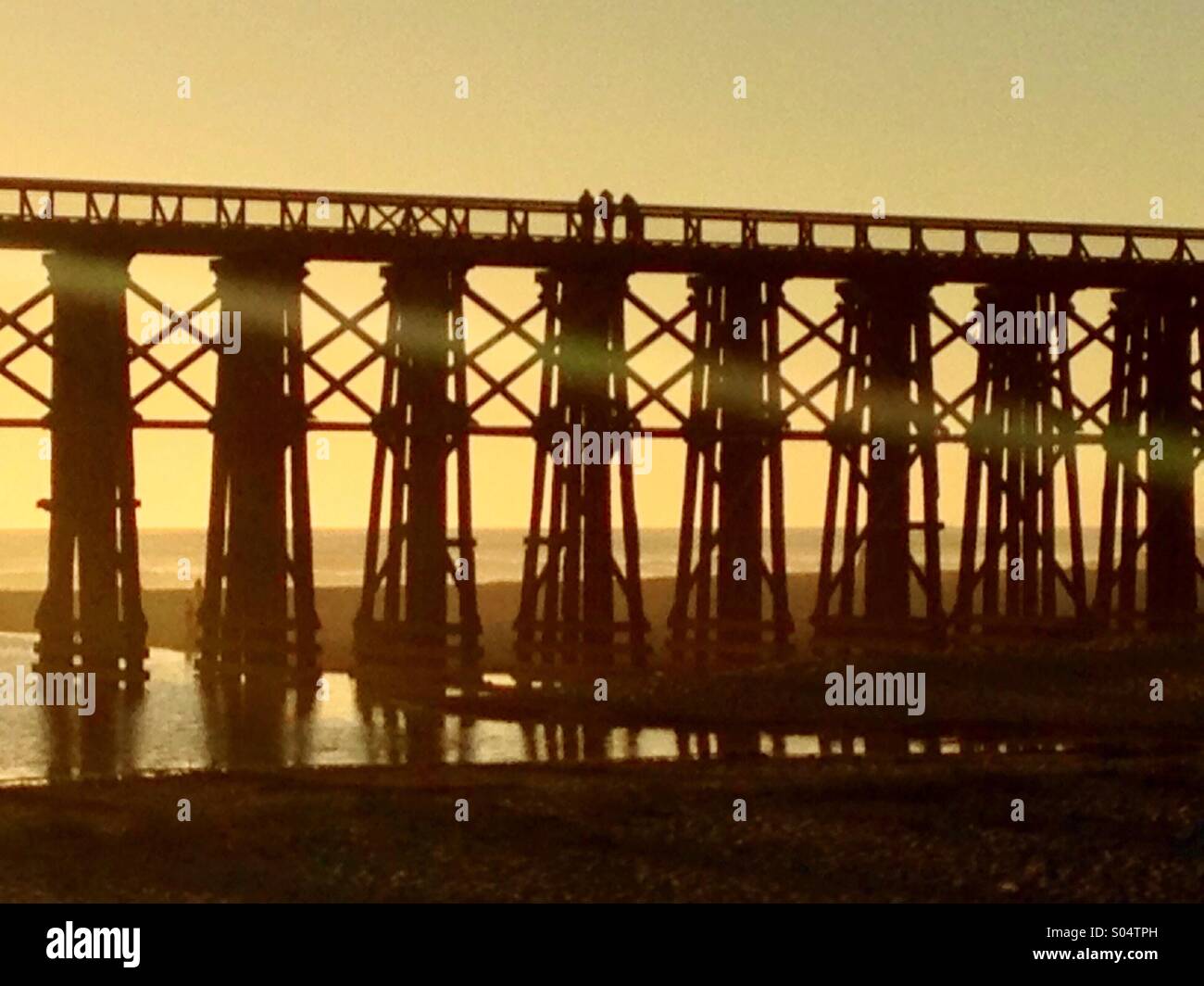 Pedestrian Bridge California Stock Photos & Pedestrian Bridge ...