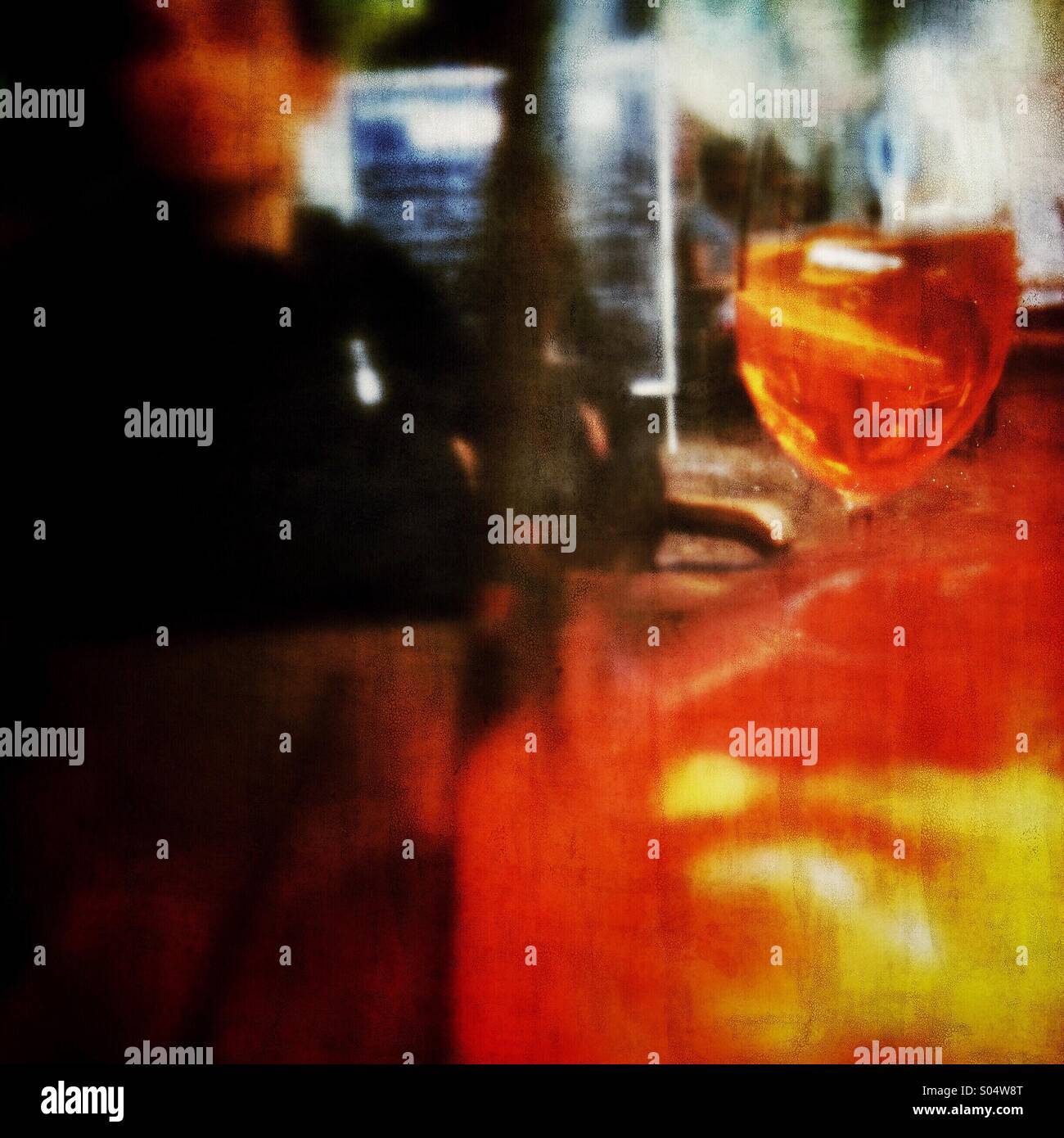 Cocktails house hi-res stock photography and images - Alamy