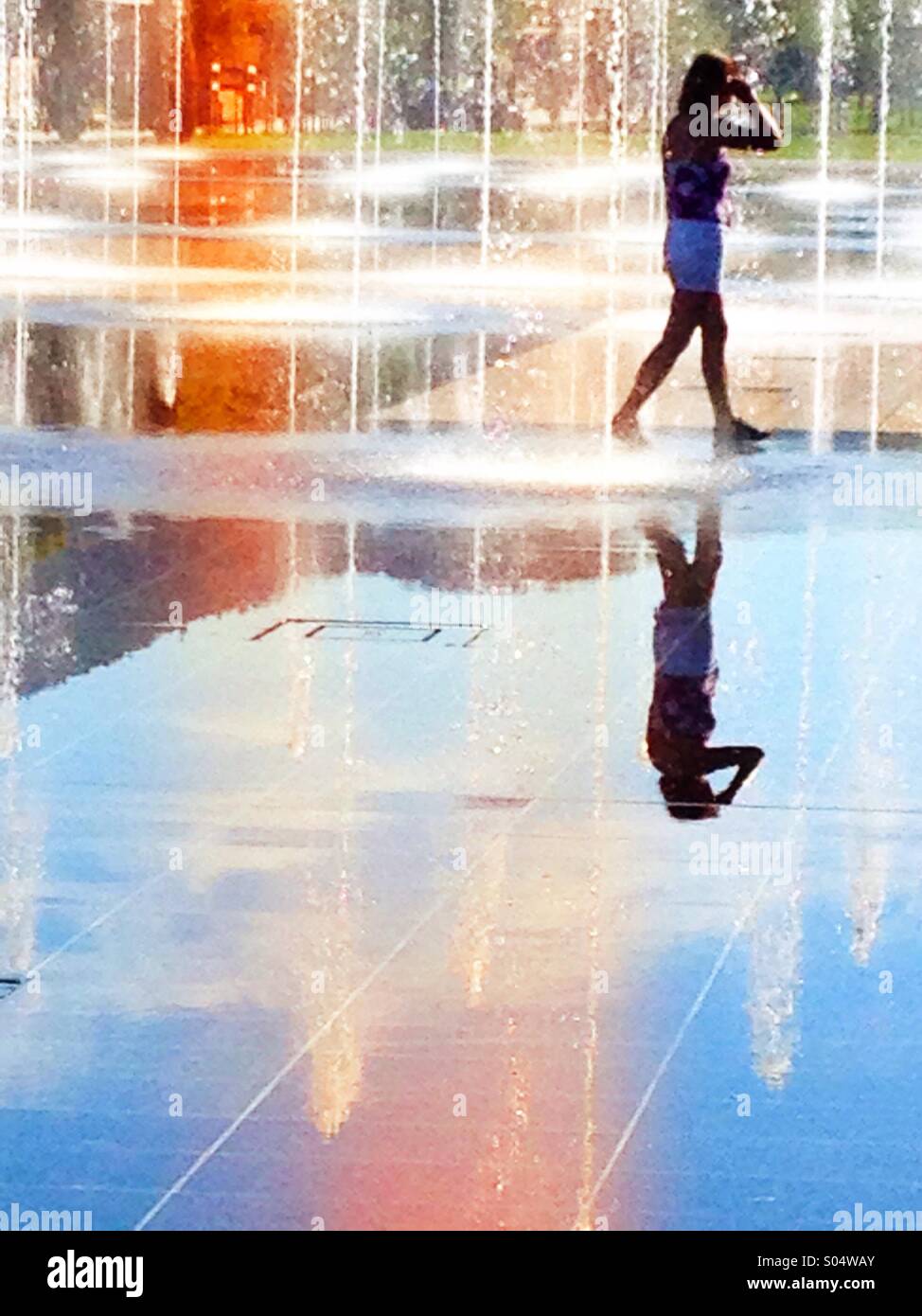 Fountain girl soaking wet hi-res stock photography and images - Alamy