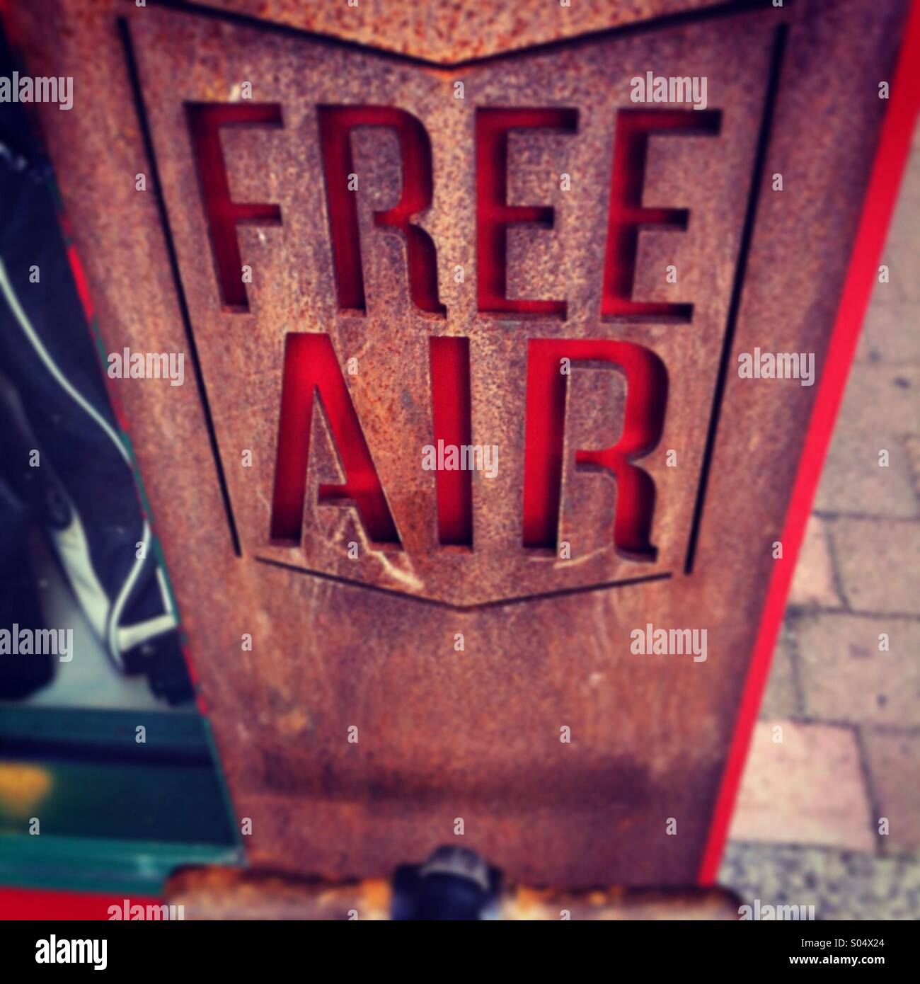 Free air sign hi-res stock photography and images - Alamy