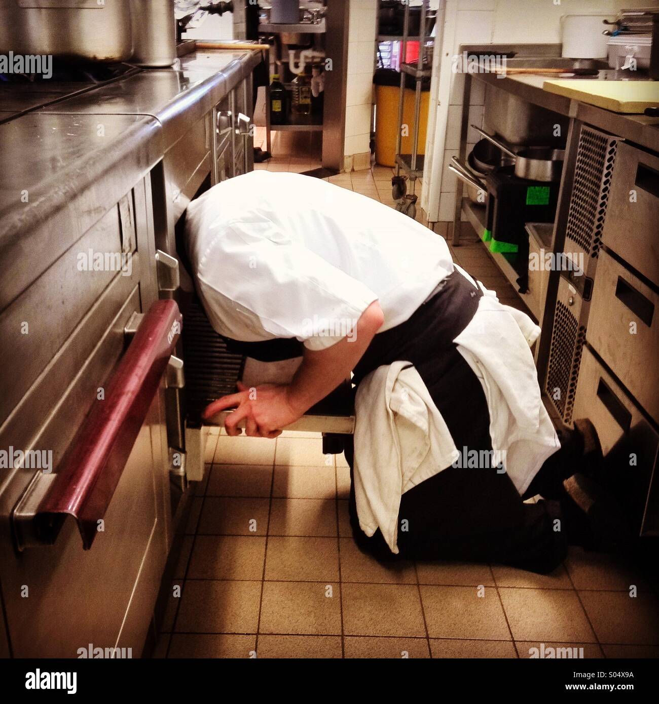 Cleaning restaurant kitchen hi-res stock photography and images - Alamy