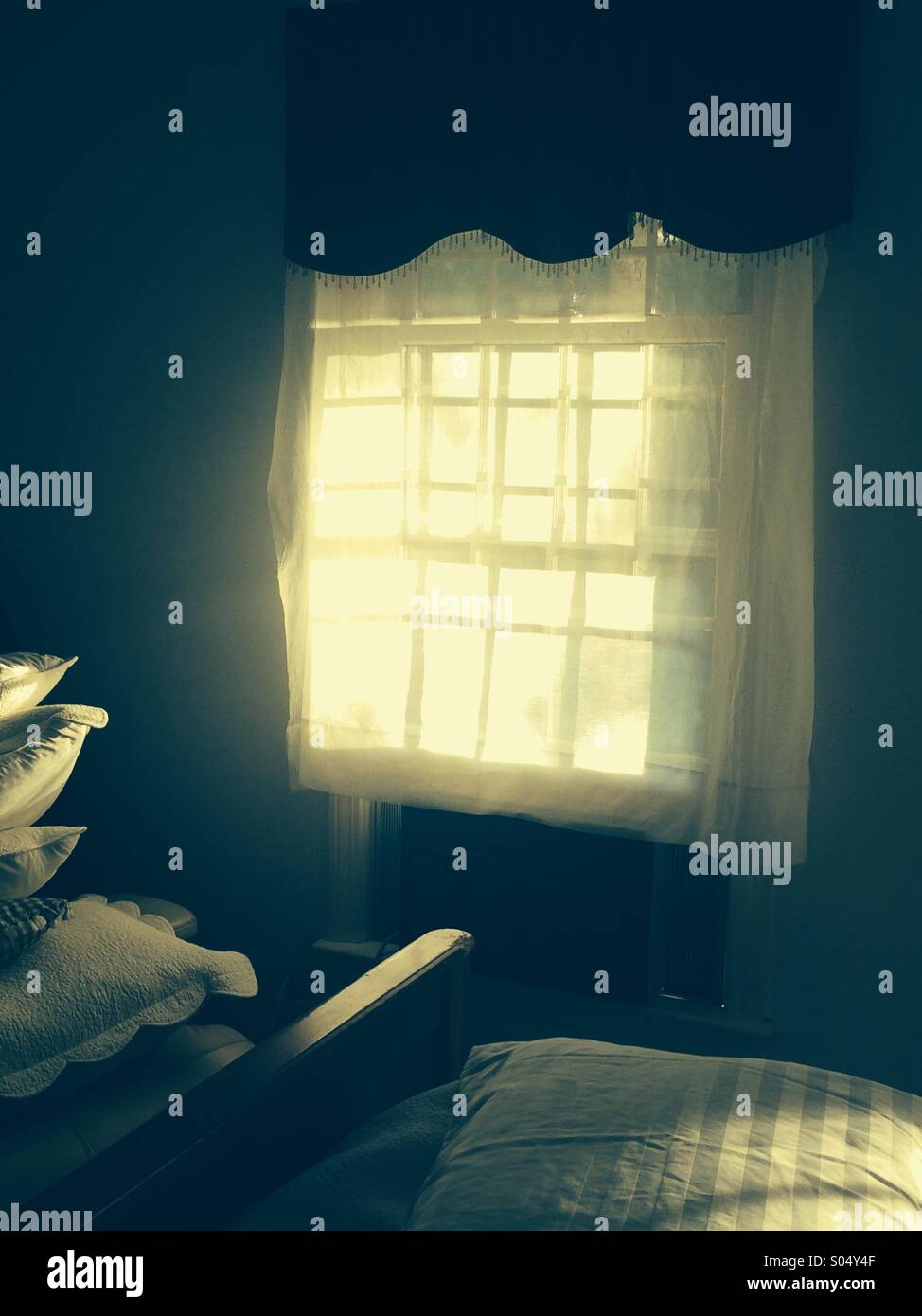 Morning window light Stock Photo - Alamy