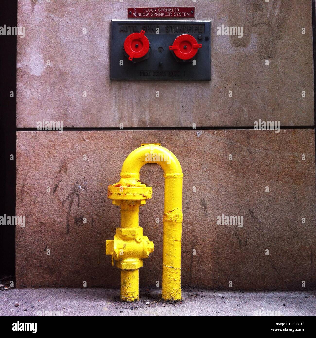 Fire sprinkler pipe hi-res stock photography and images - Alamy