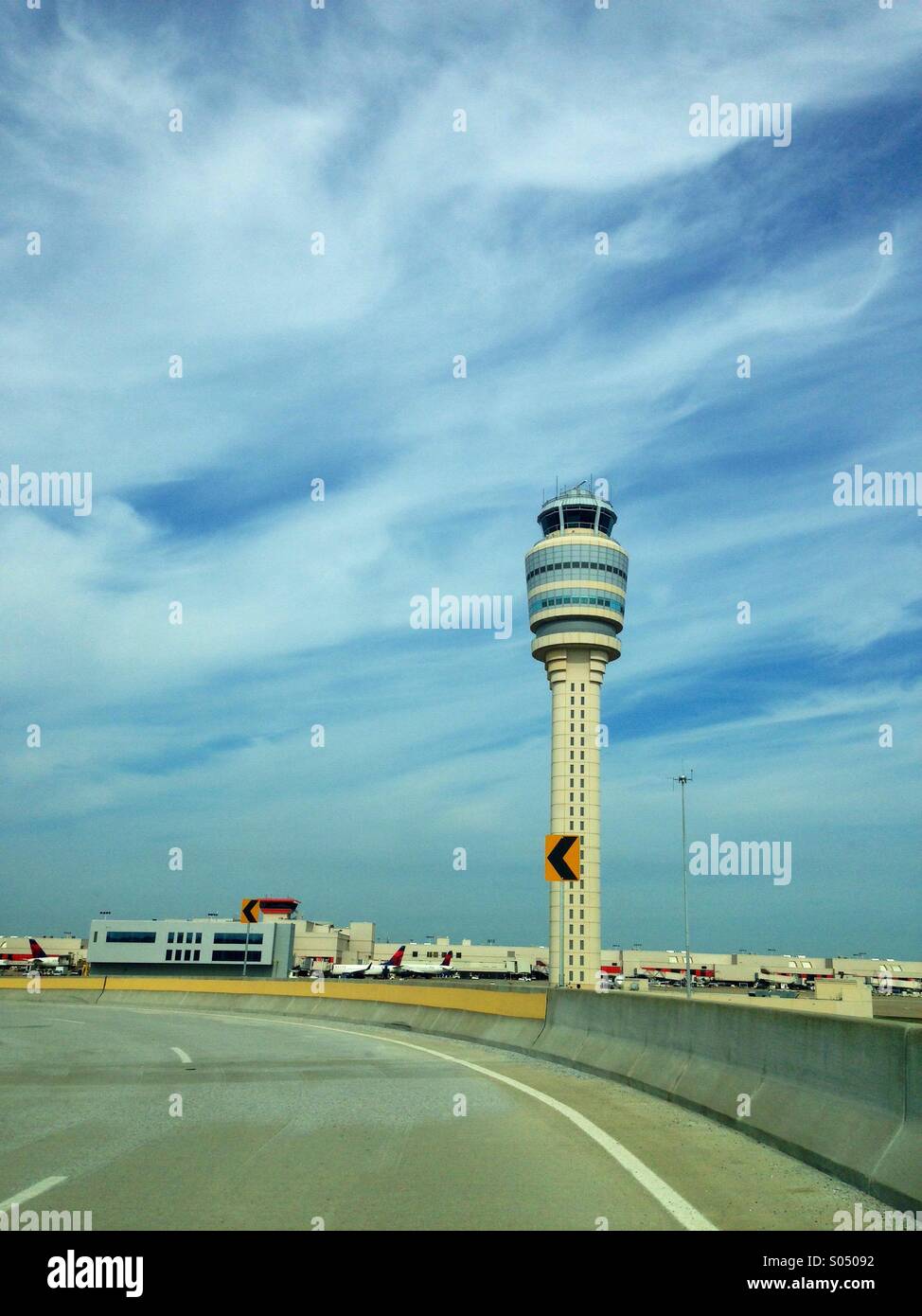 Atlanta Airport Control Tower High Resolution Stock Photography and ...