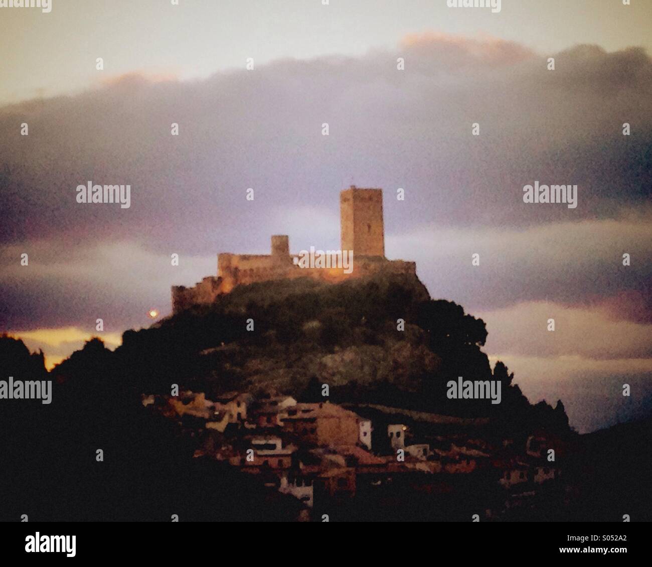 The battlements of a castle smartphone stock photos and images - Alamy