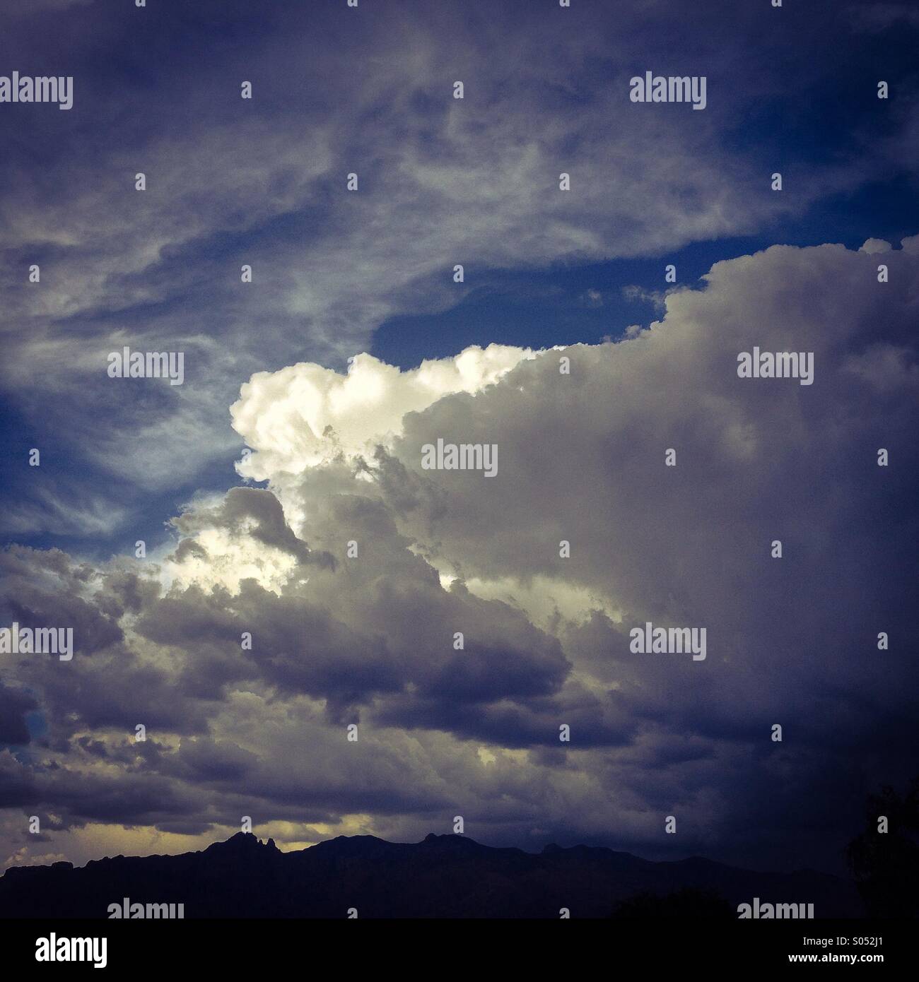 Tucson monsoon hi-res stock photography and images - Alamy