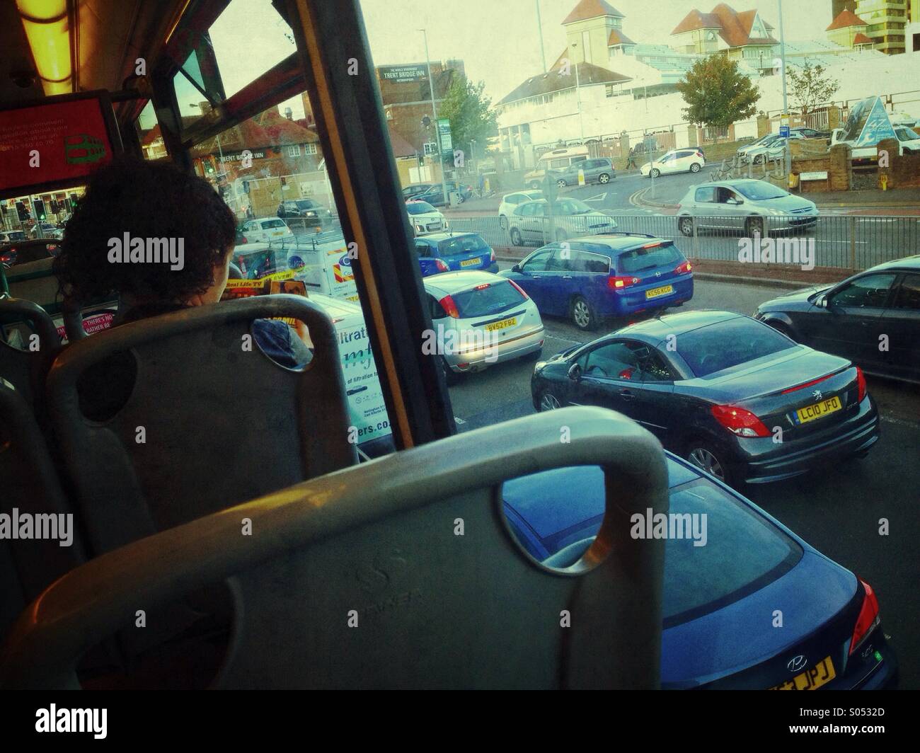 Bus stuck hi-res stock photography and images - Alamy