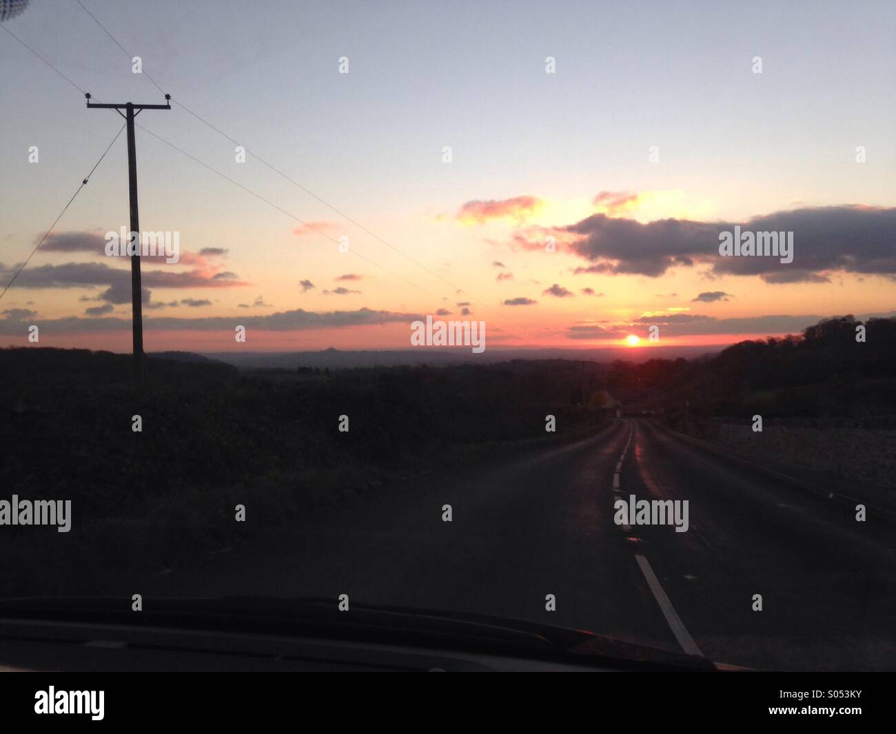 Sun set road hi-res stock photography and images - Alamy