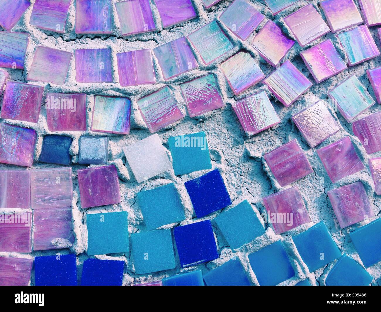 Purple scales hi-res stock photography and images - Alamy