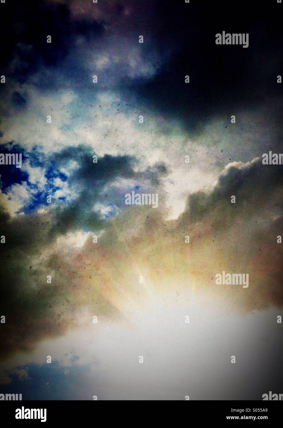 Sky clearing up after rain hi-res stock photography and images - Alamy