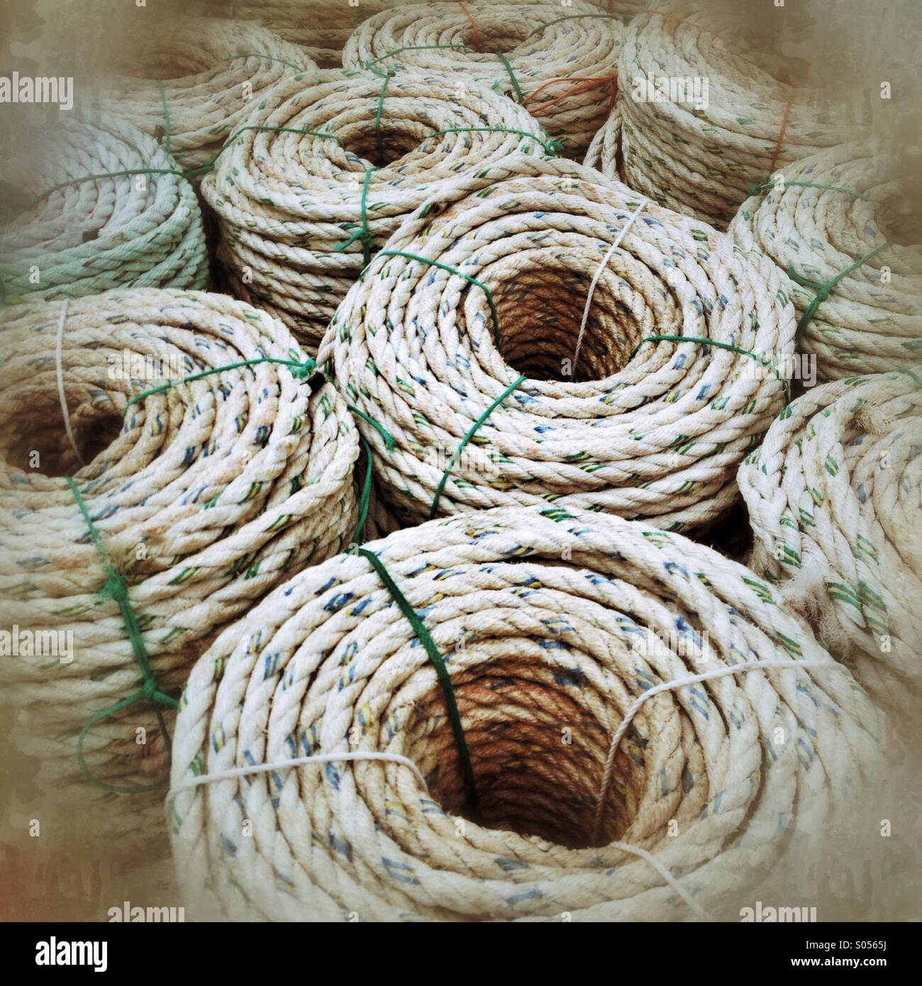 Rope patterns hi-res stock photography and images - Alamy