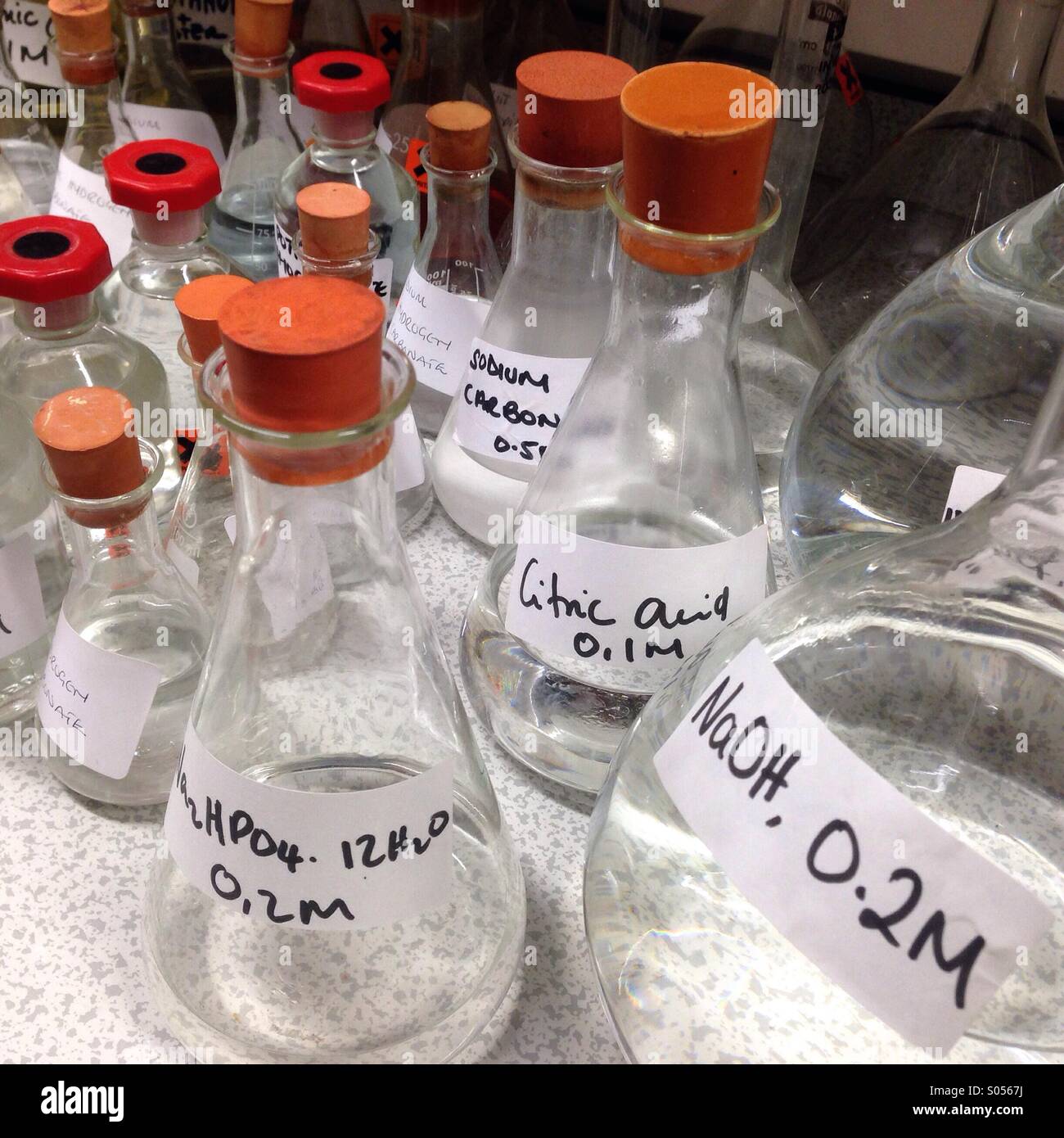 Chemistry lab hi-res stock photography and images - Alamy