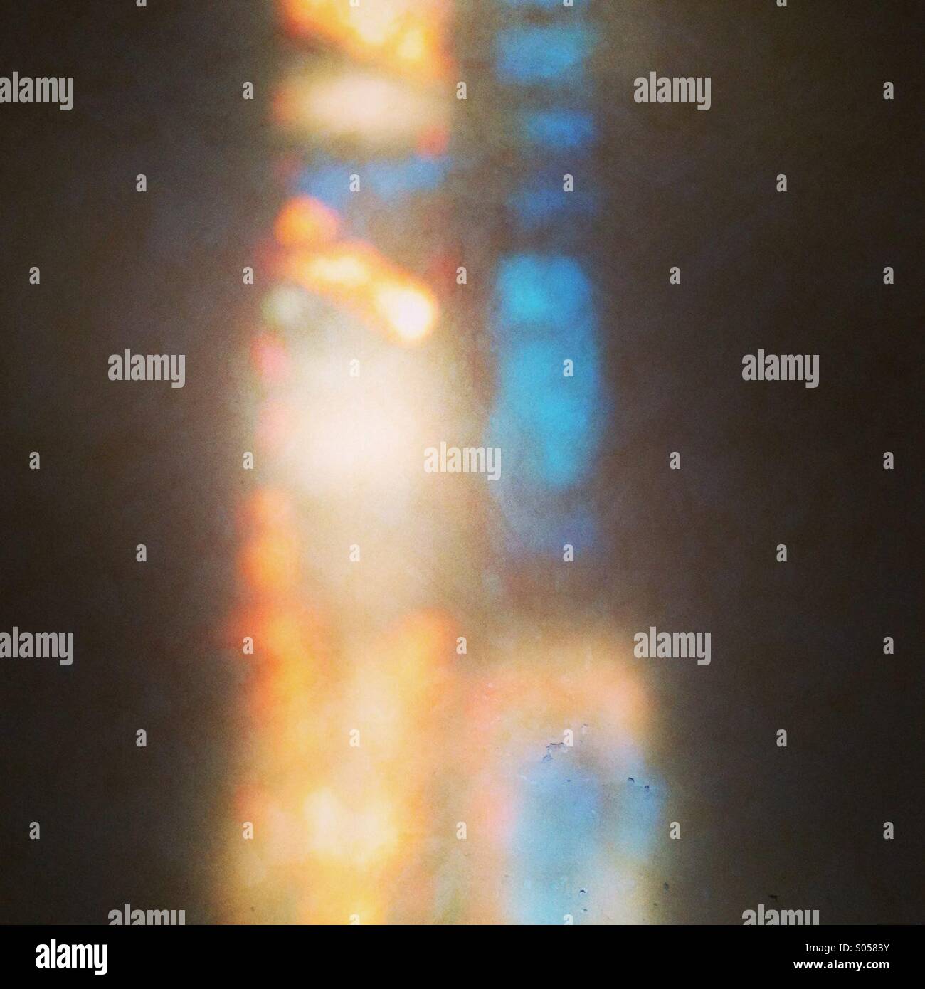 Light reflection on wall hi-res stock photography and images - Alamy