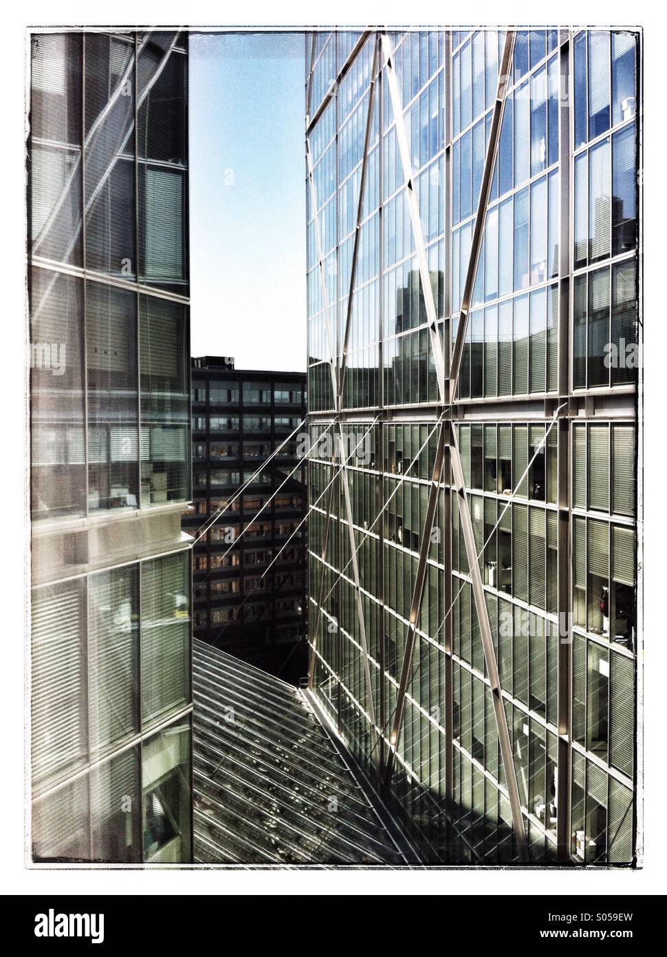 Vertigo tower hi-res stock photography and images - Alamy