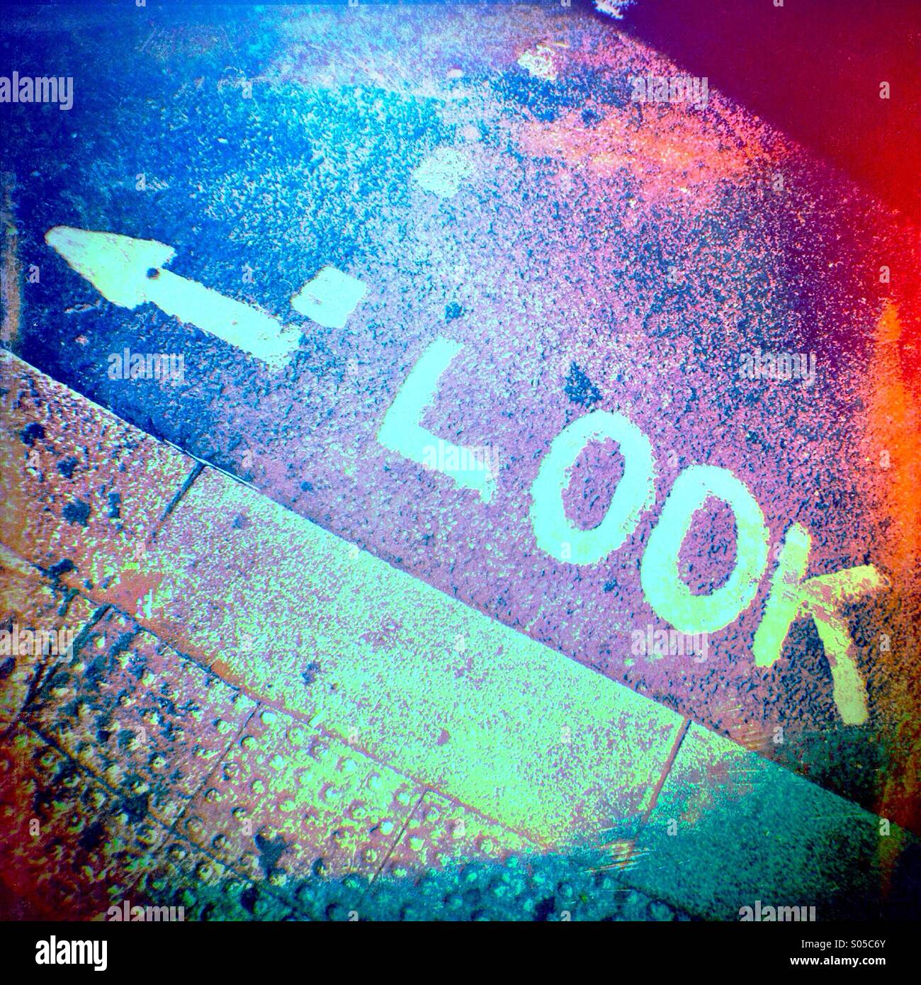 Look left marking hi-res stock photography and images - Alamy