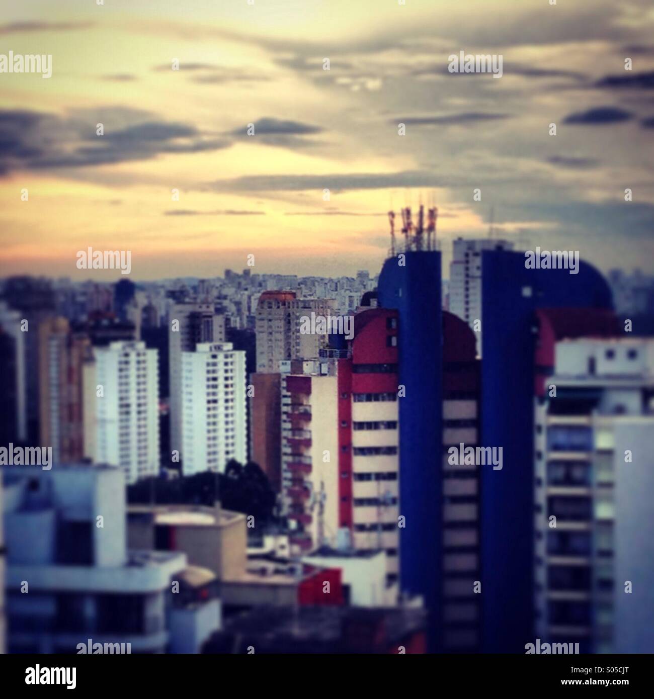 Sao paulo metropolis hi-res stock photography and images - Alamy