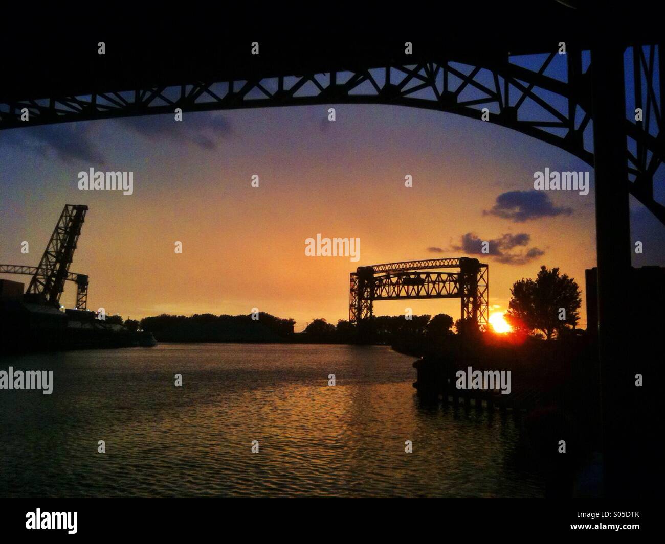 Ohio river bridges hi-res stock photography and images - Alamy