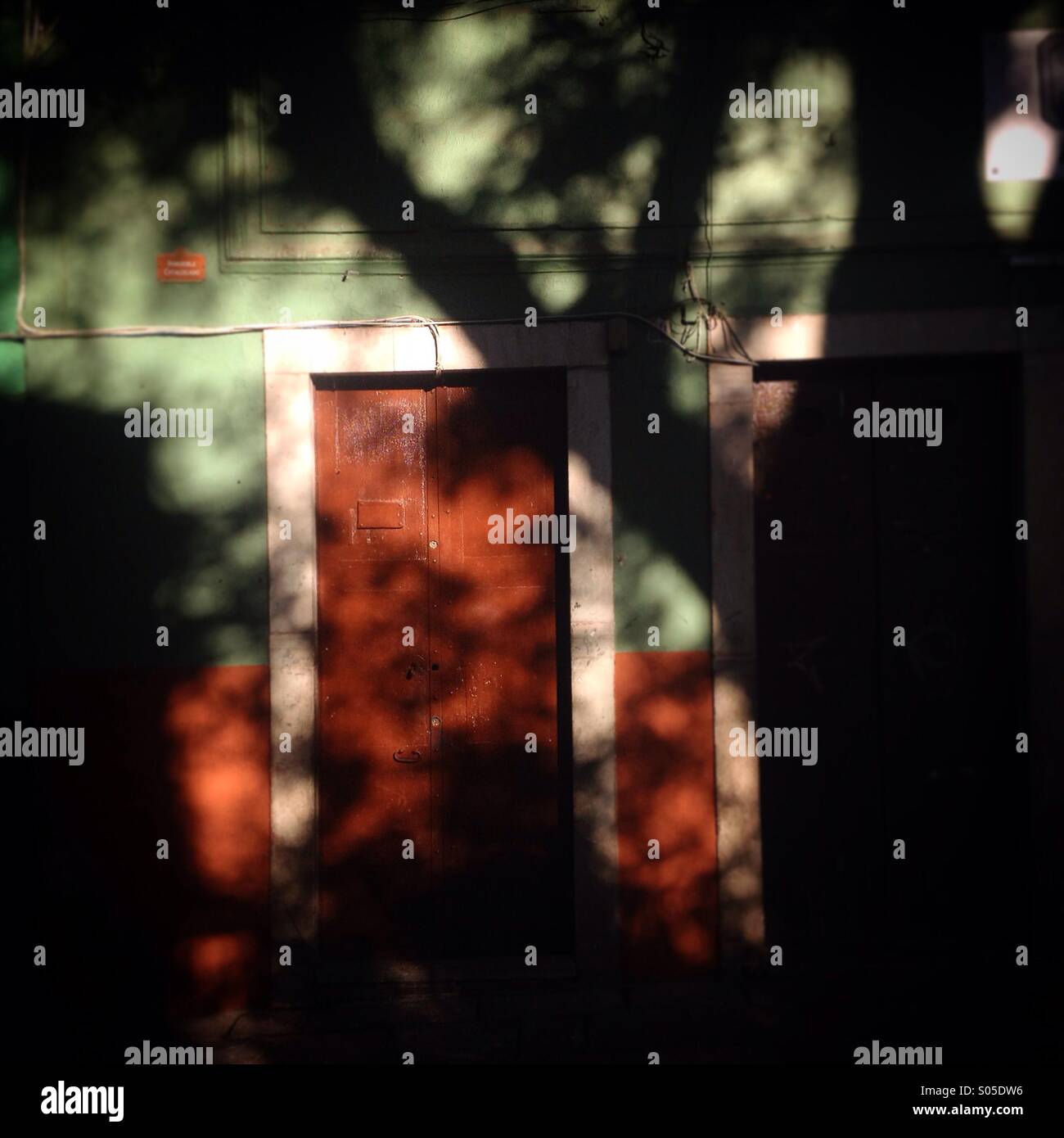 Shadow covers hi-res stock photography and images - Alamy