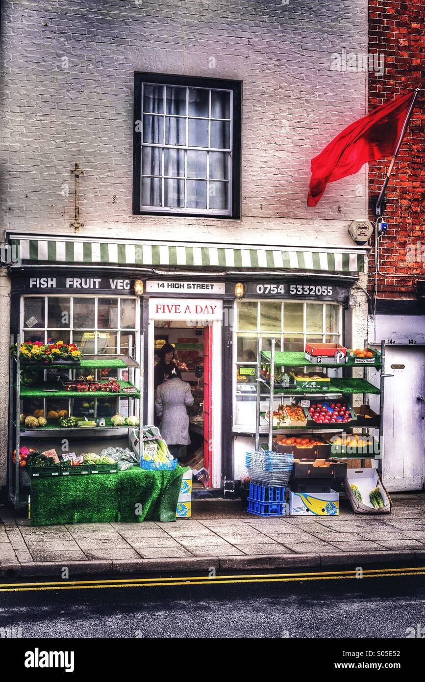 Alcester High Street Stock Photos & Alcester High Street Stock Images ...