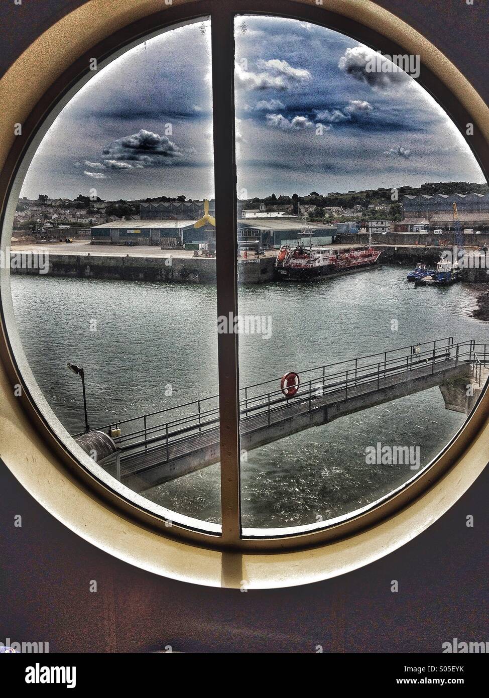 Looking through porthole hi-res stock photography and images - Alamy