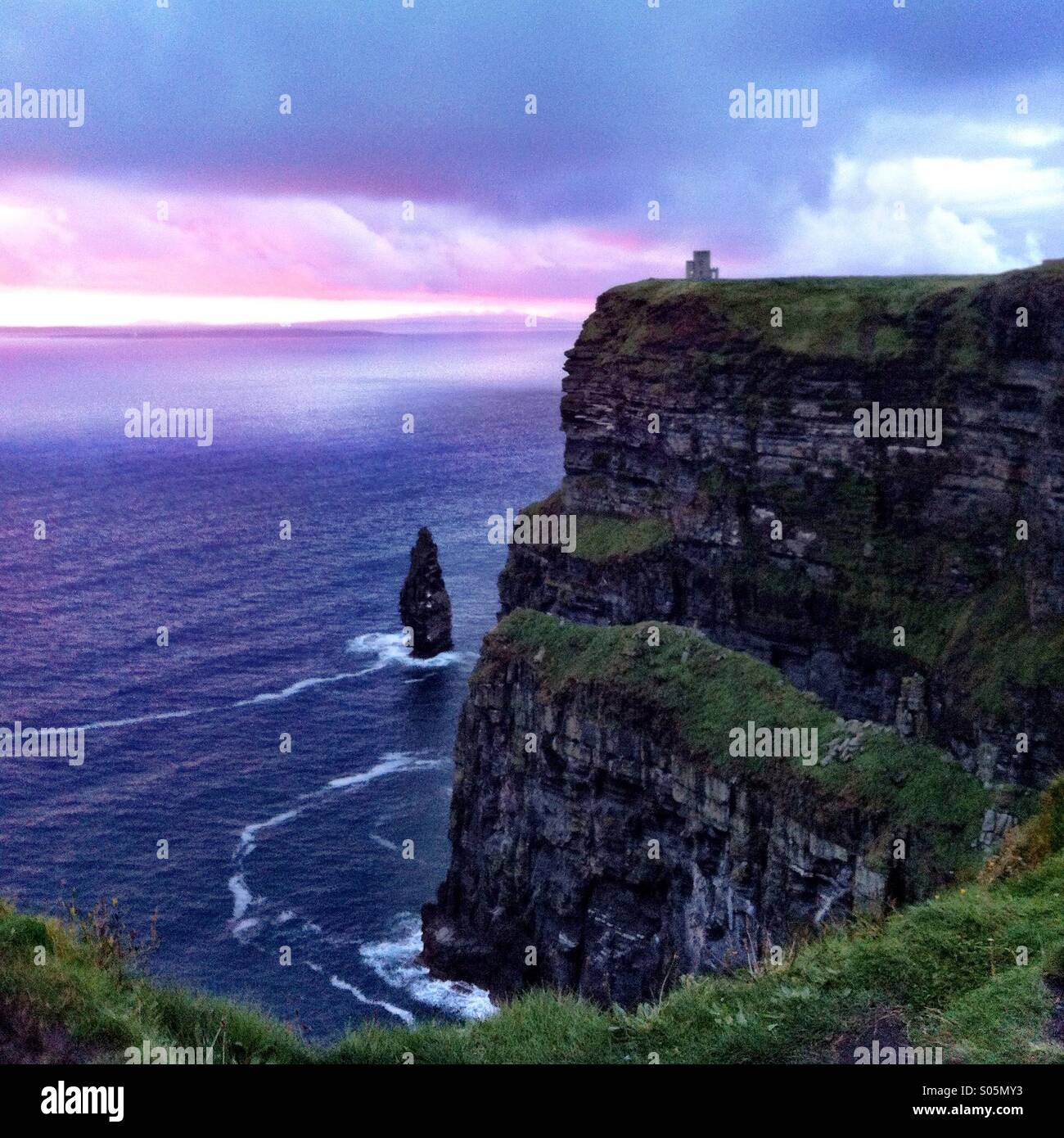 The cliffs of moher at sunset. County Clare, Ireland Stock Photo - Alamy