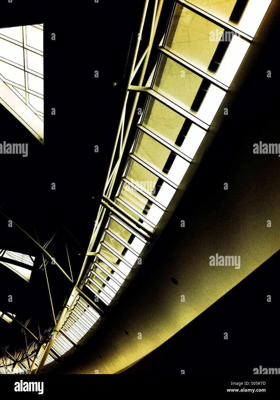 Light roof structure hi-res stock photography and images - Alamy