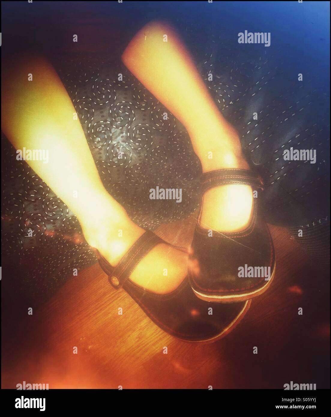 Small legs hi-res stock photography and images - Alamy