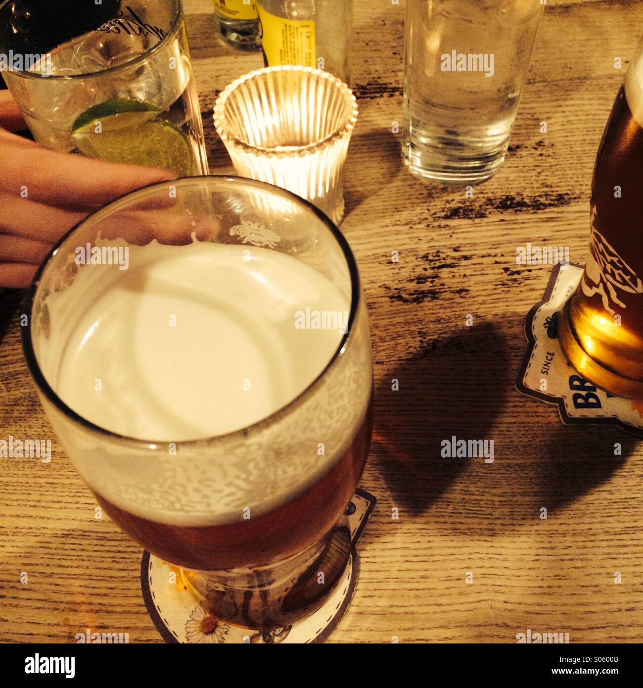 Pub drinks table hi-res stock photography and images - Alamy