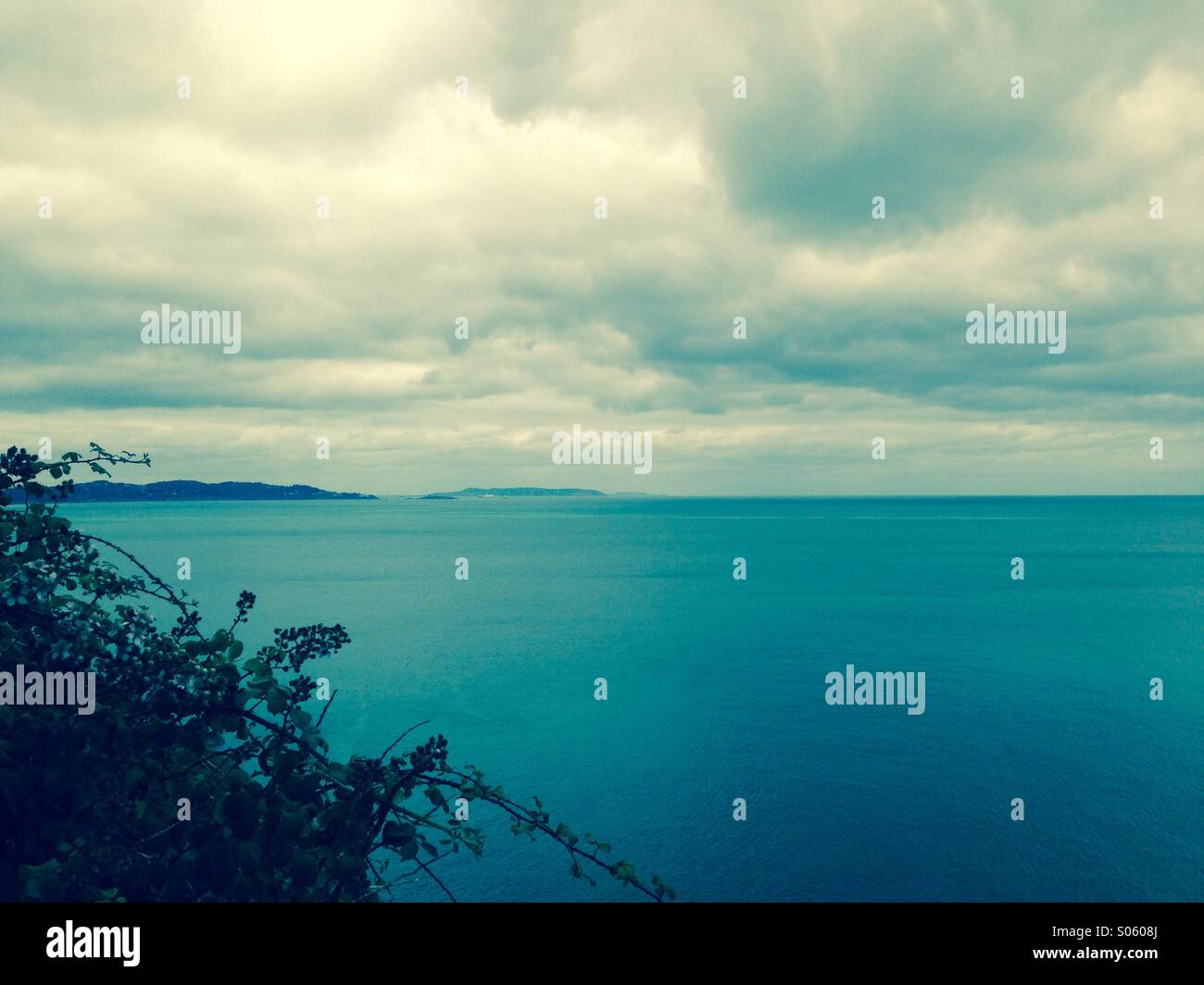 Blue Irish Sea Stock Photo - Alamy