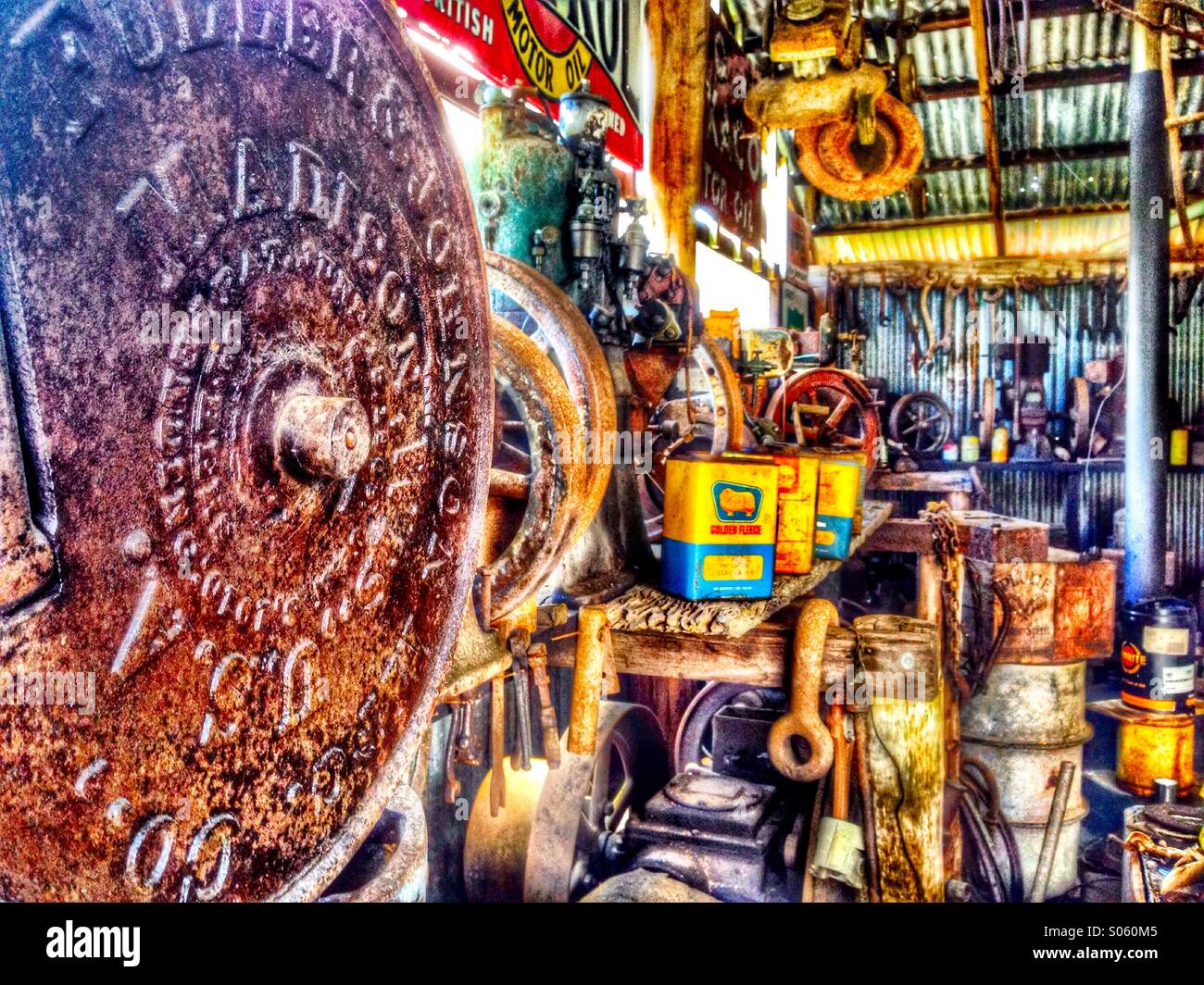 Old workshop hi-res stock photography and images - Alamy