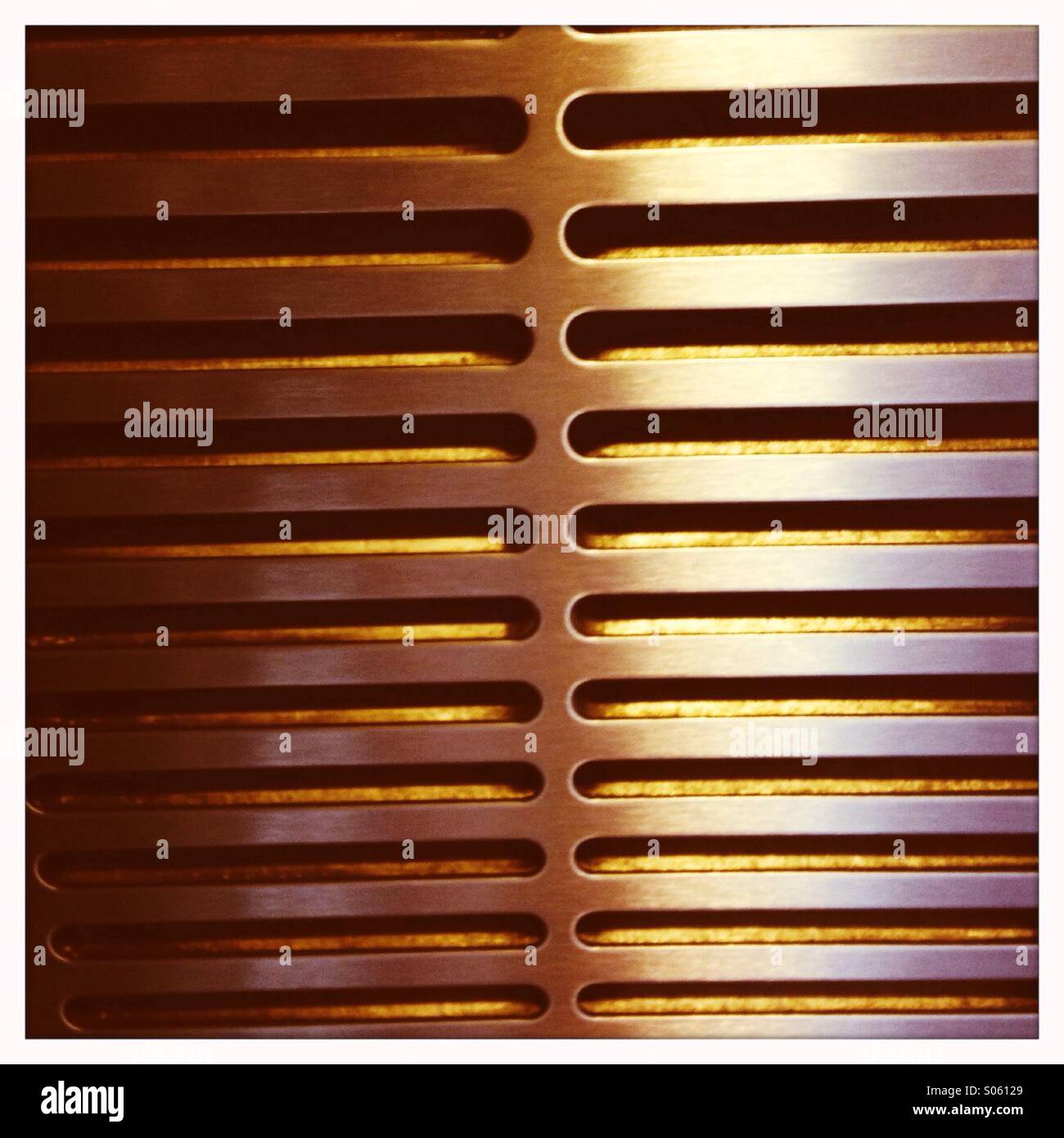 Bronze grill hi-res stock photography and images - Alamy