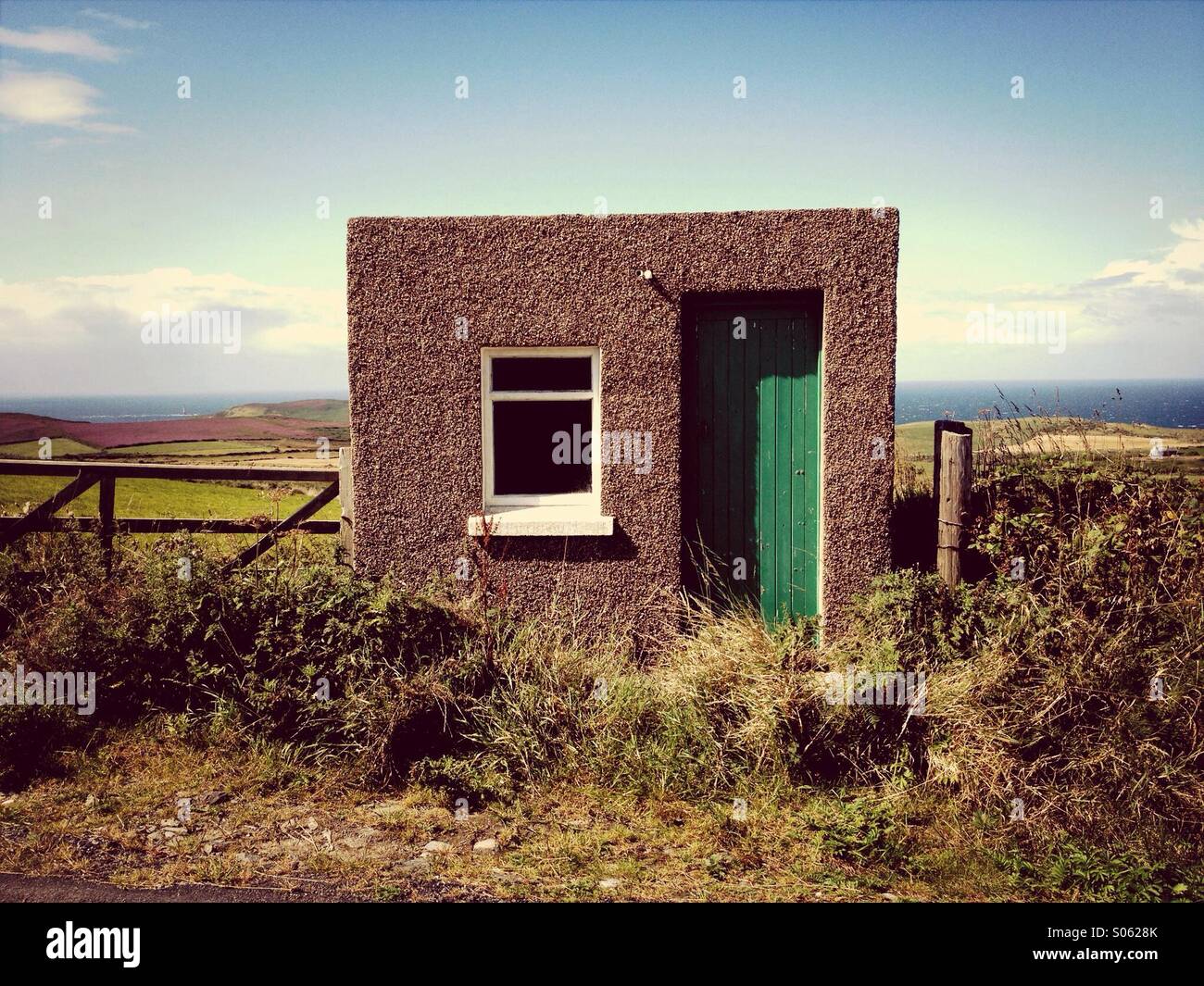 Rural setting hi-res stock photography and images - Alamy