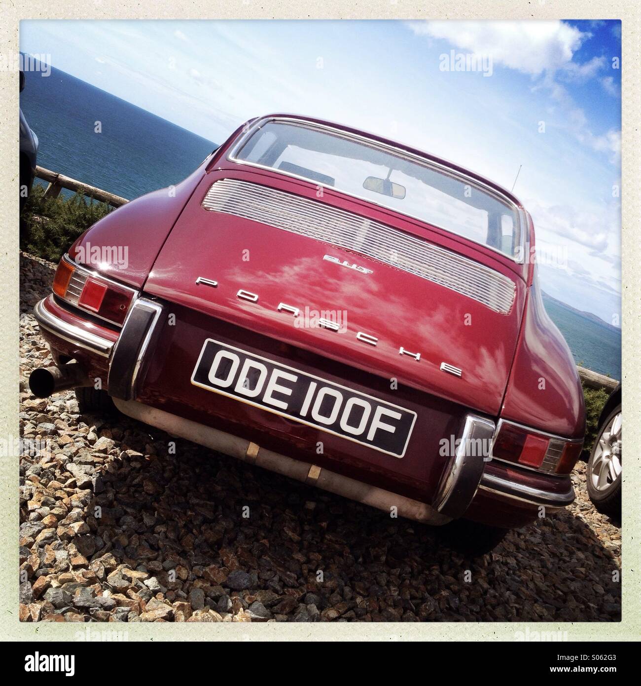 Maroon porsche hi-res stock photography and images - Alamy