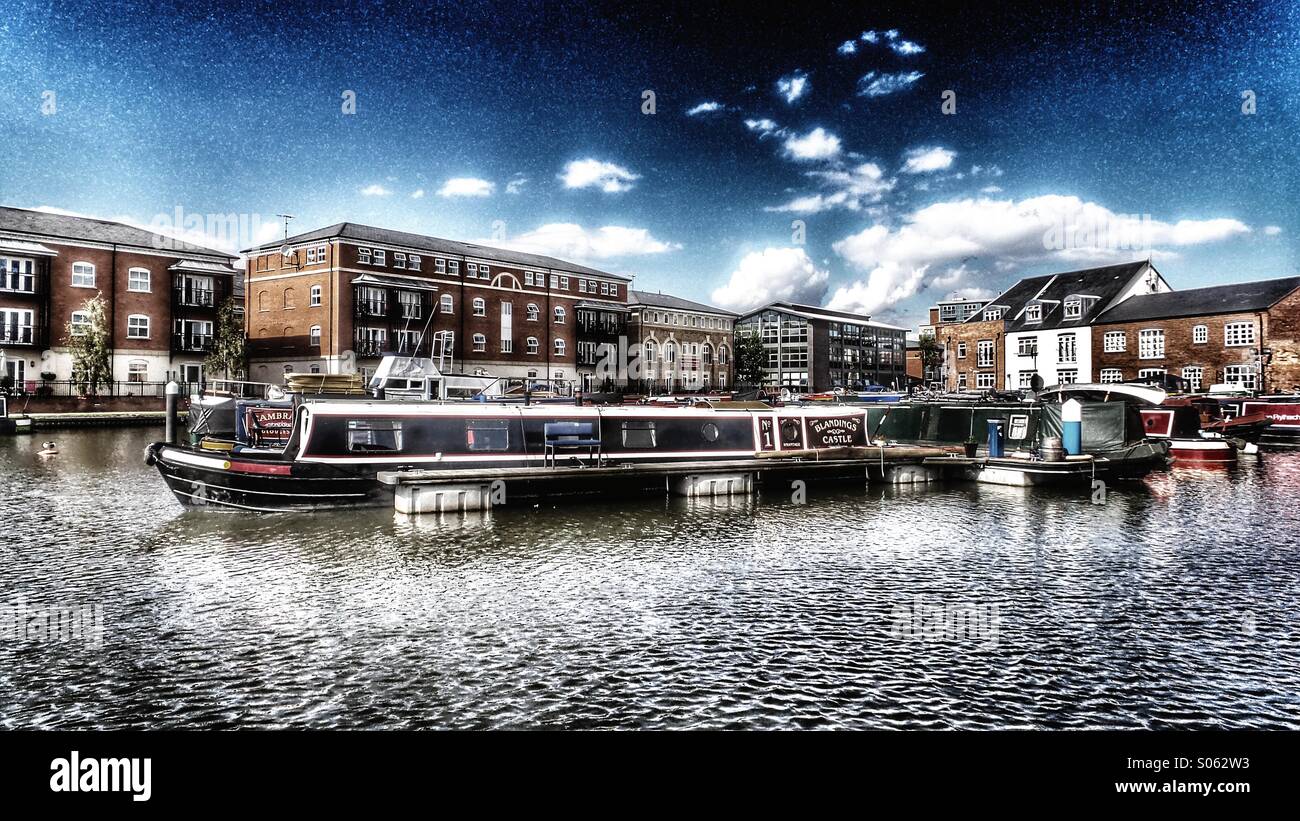 Worcester basin hi-res stock photography and images - Alamy