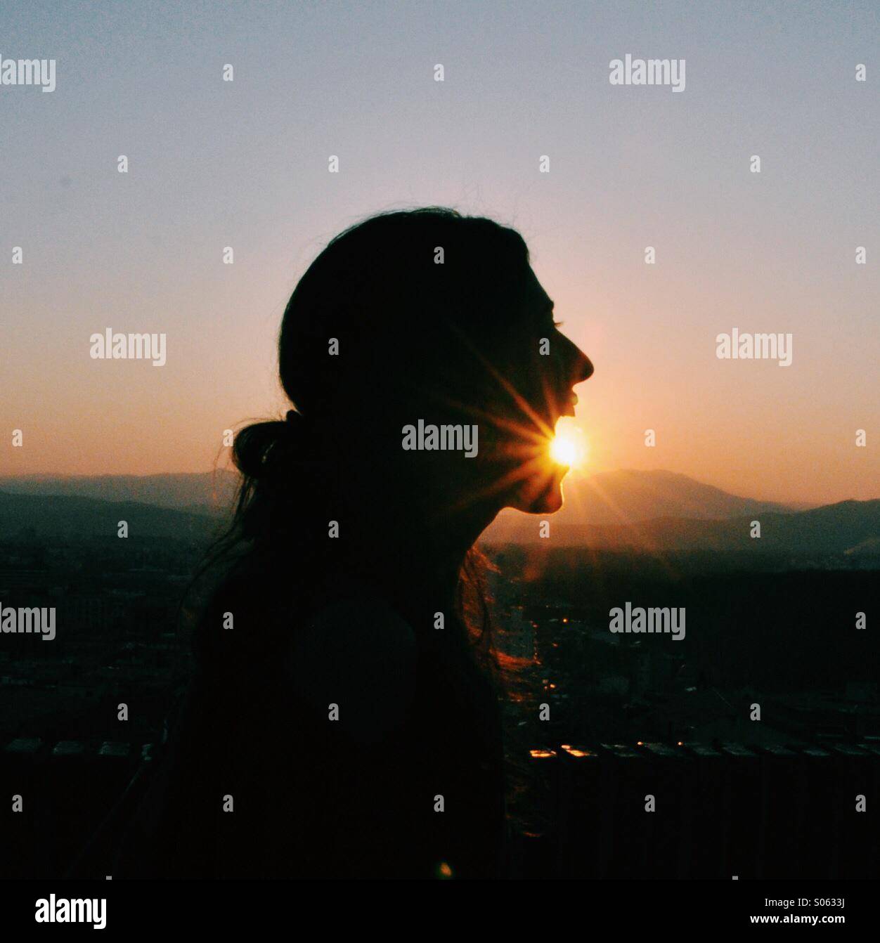 Eating silhouette hi-res stock photography and images - Alamy