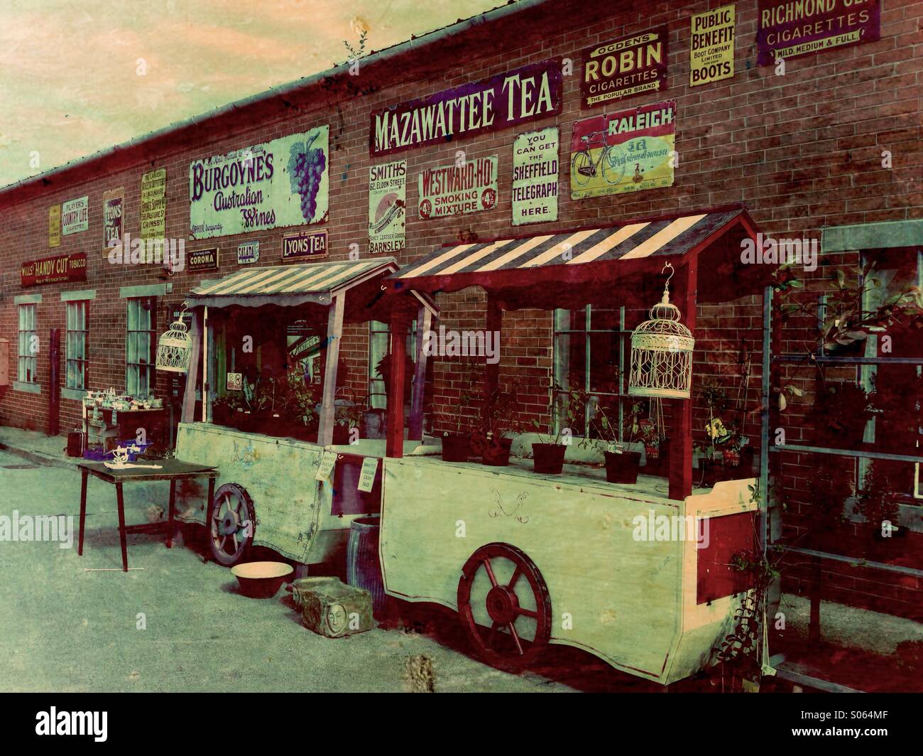 Old fashioned outdoor market Stock Photo - Alamy