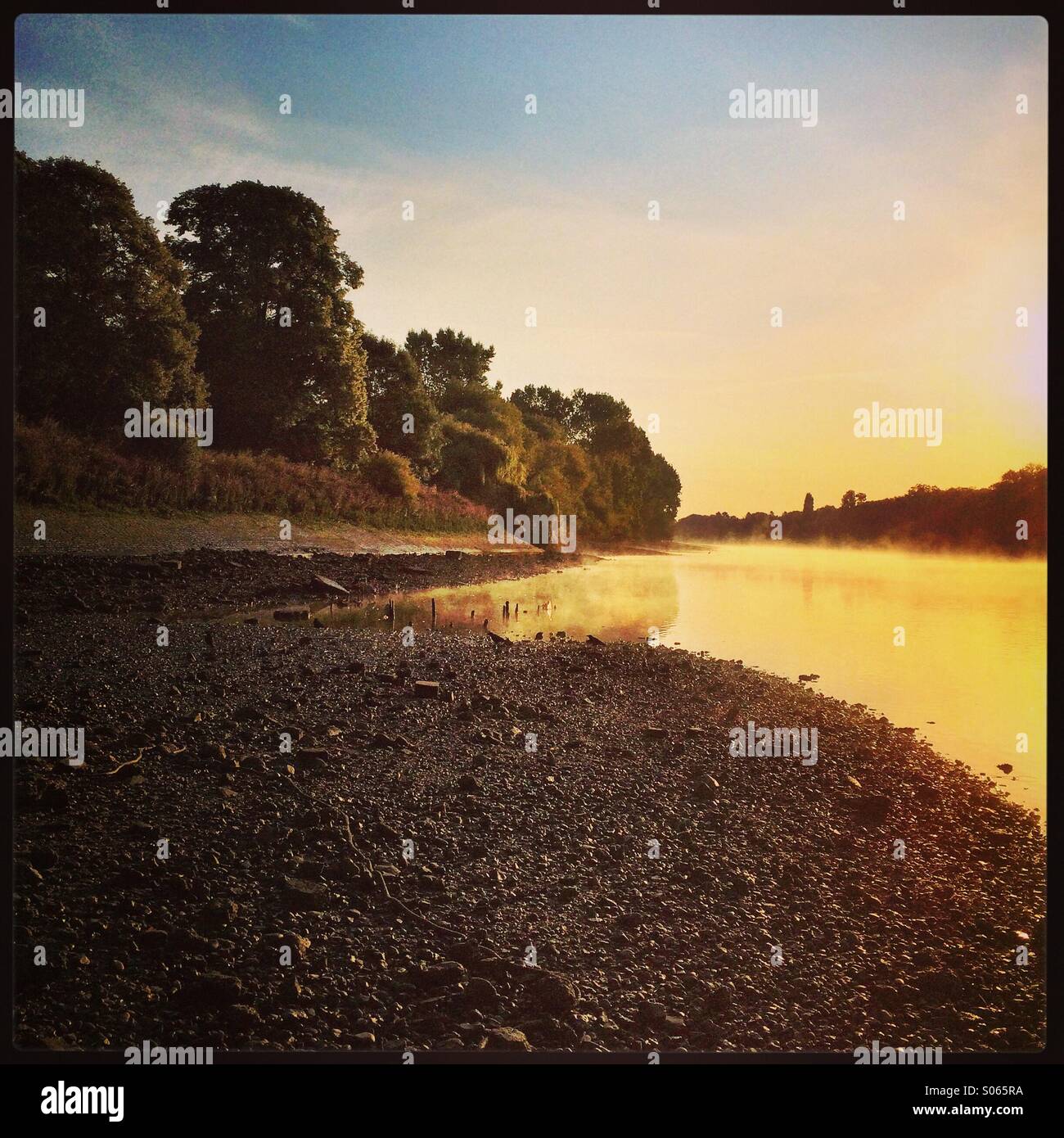 Gold river hi-res stock photography and images - Alamy