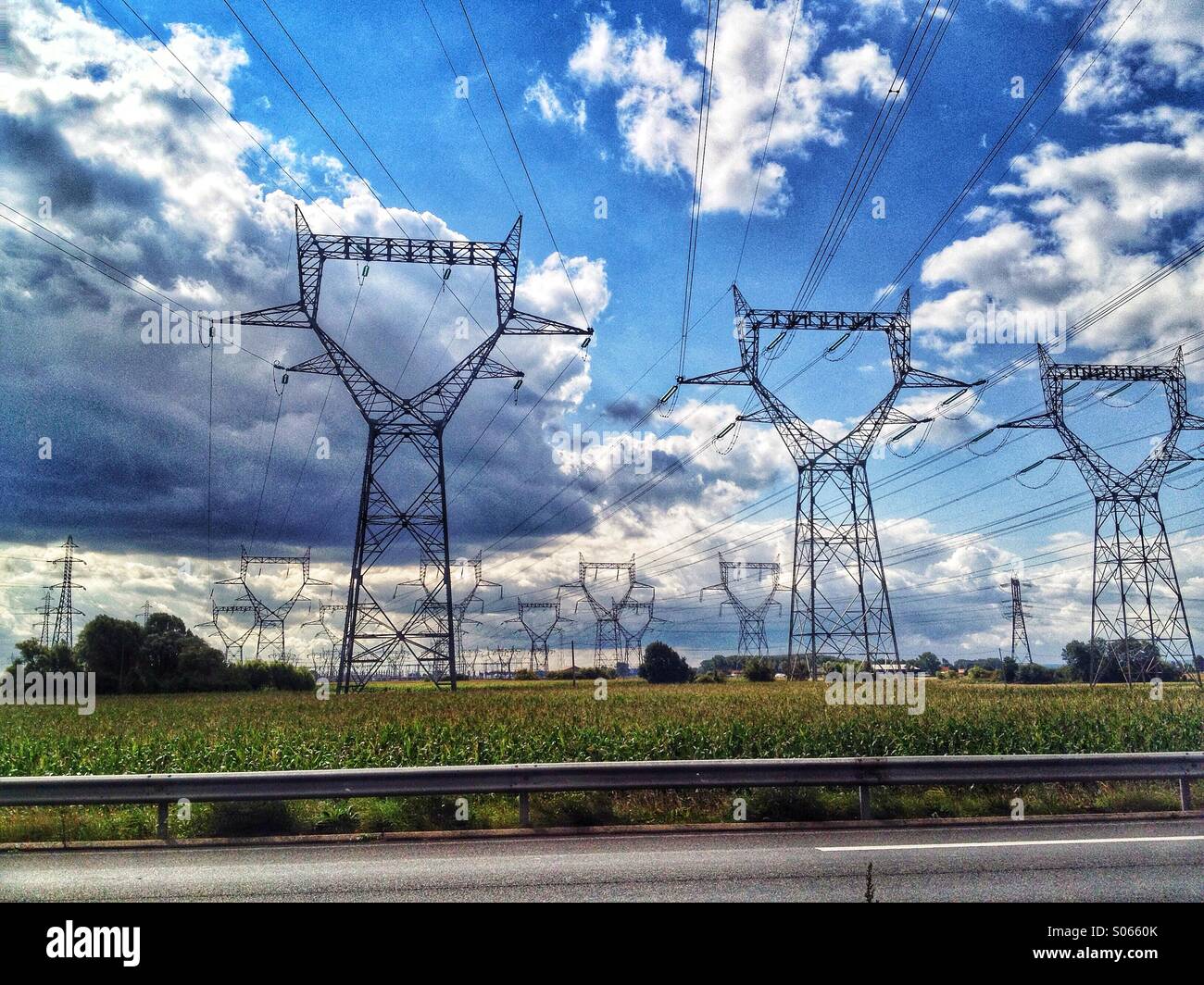Electricity pylons france hi-res stock photography and images - Alamy