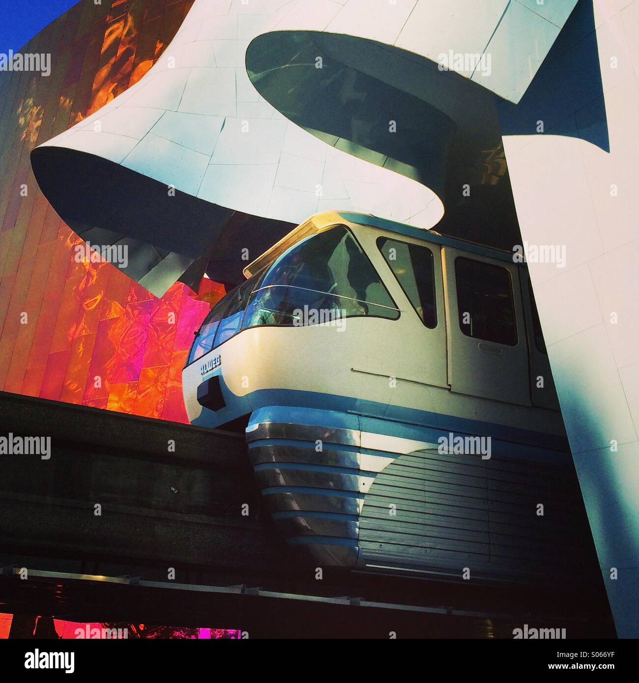 The seattle center monorail hi-res stock photography and images - Alamy