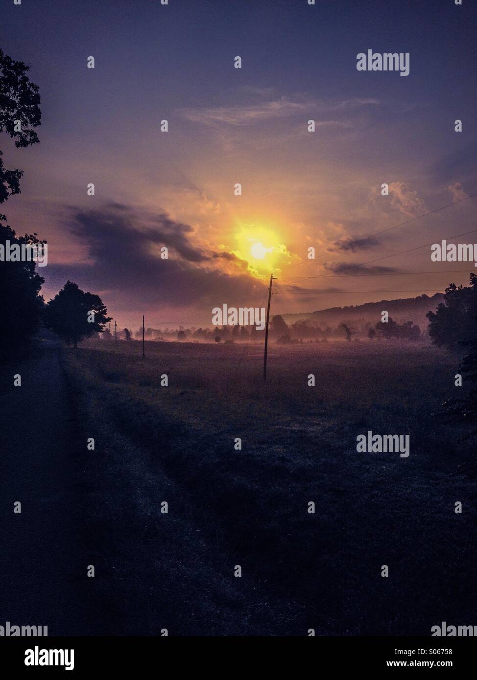 Fire sky hi-res stock photography and images - Alamy