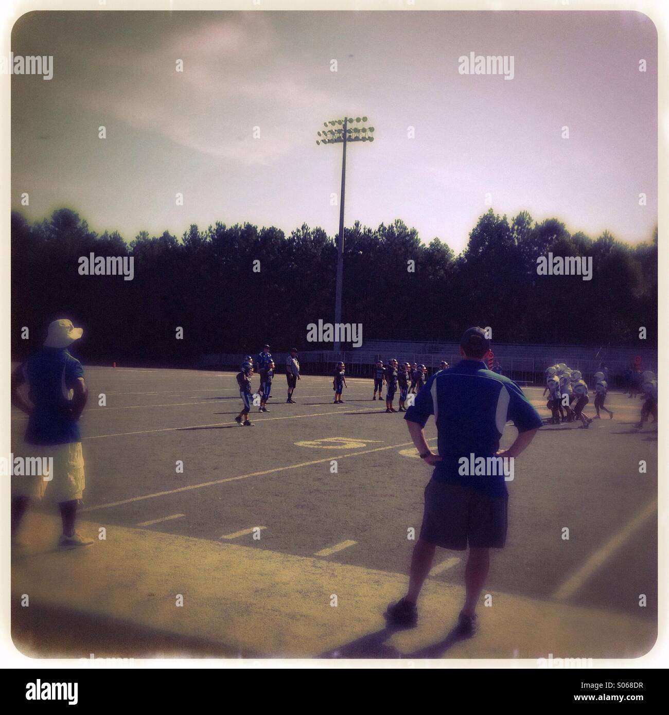 Middle School Football Game Stock Photo Alamy middle-school-football-game-stock-photo-alamy