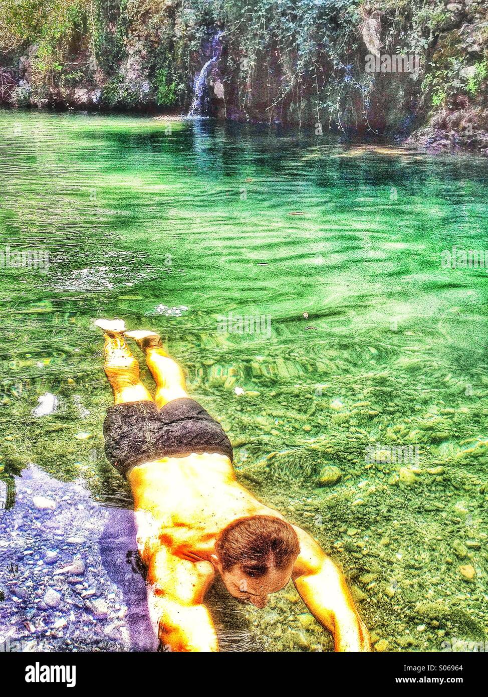 Man under water hi-res stock photography and images - Alamy